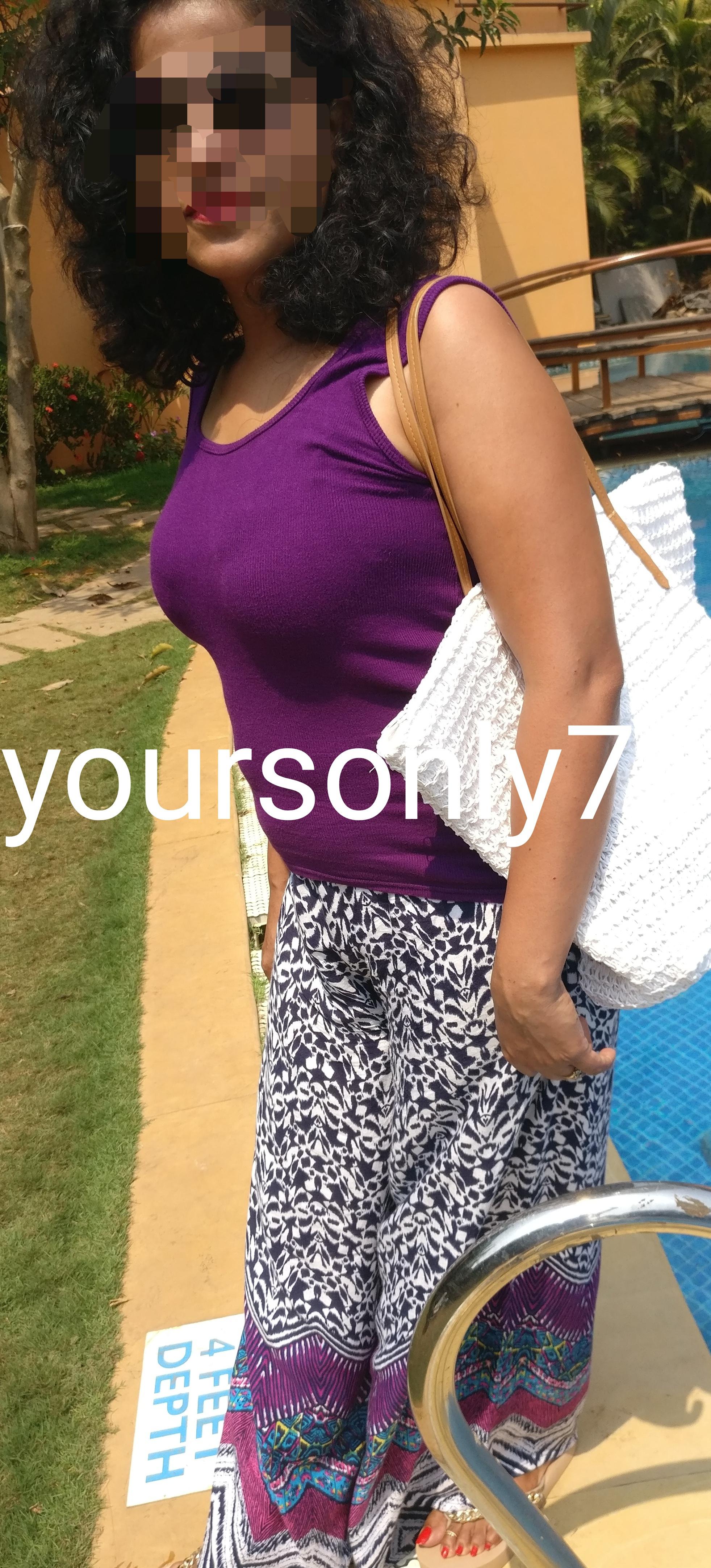 Anamika, My Hot Gorgeous and Lovely Wifey based in Pune | Scrolller