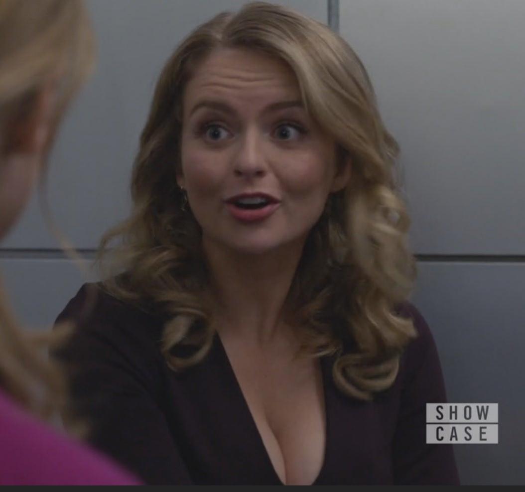 Andrea Brooks is a MILF | Scrolller