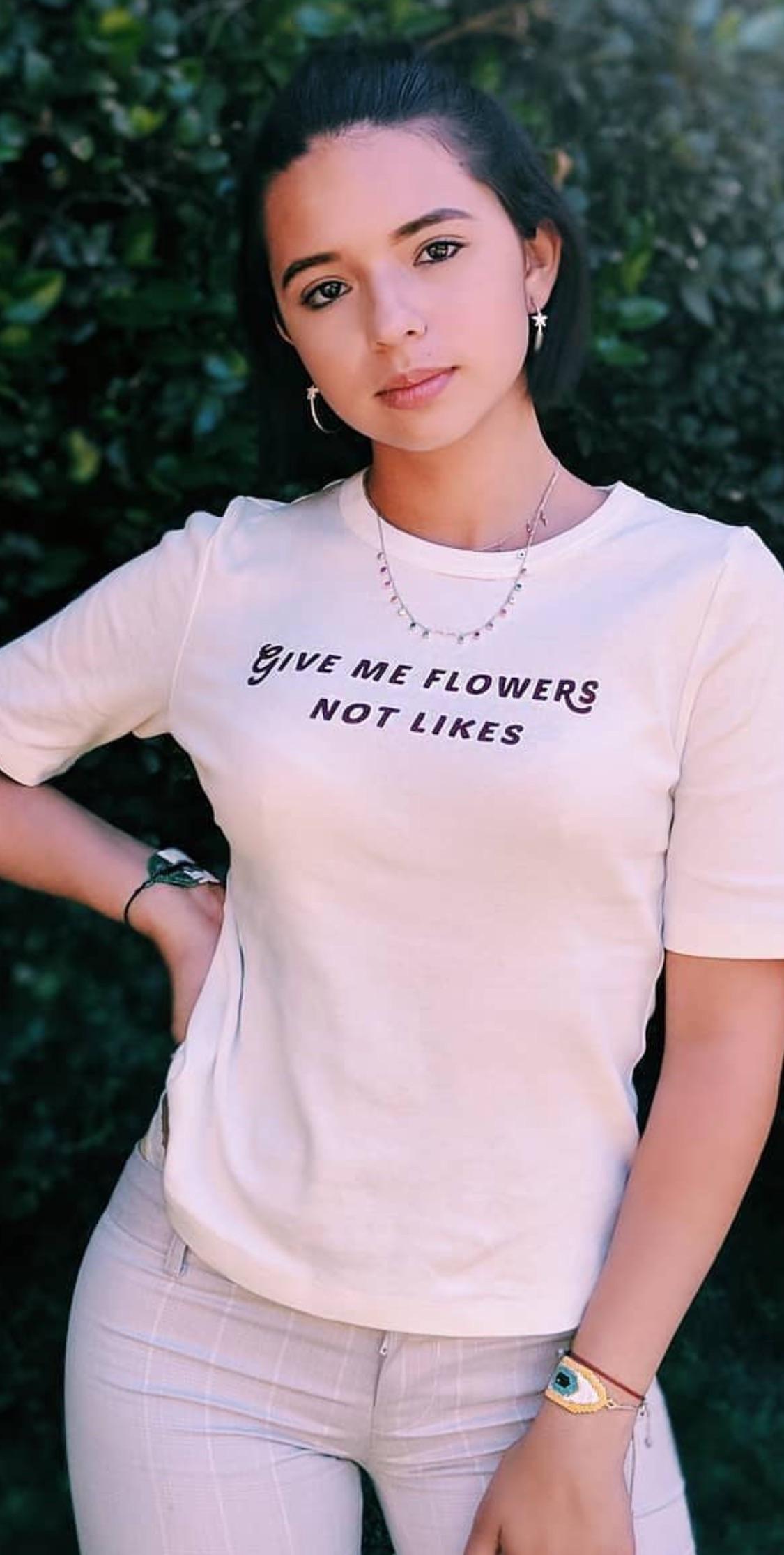 Angela 😍😍 | Scrolller