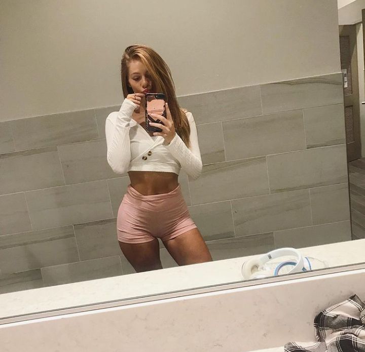 Anna Jay | Scrolller