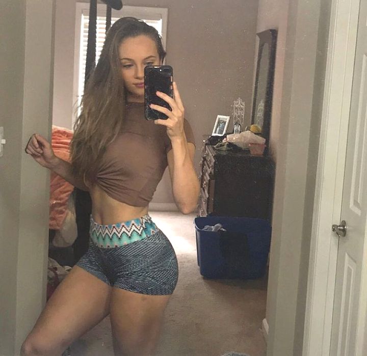 Anna Jay | Scrolller