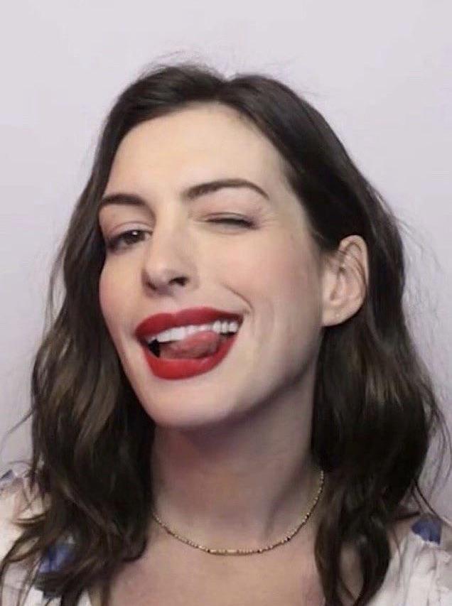Anne Hathaway ready for her facefuck session. | Scrolller