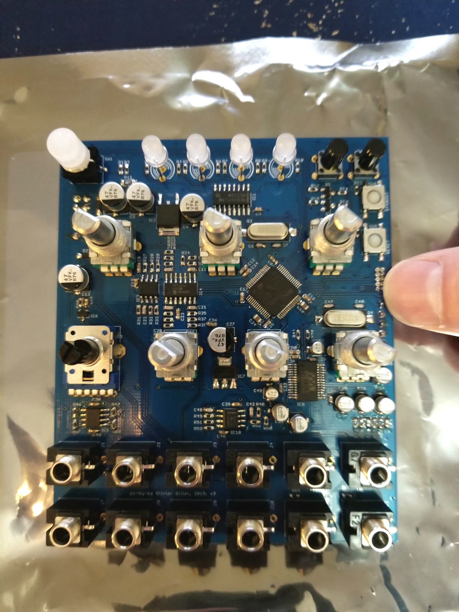 Another clouds is born!! First Eurorack DIY Project. | Scrolller