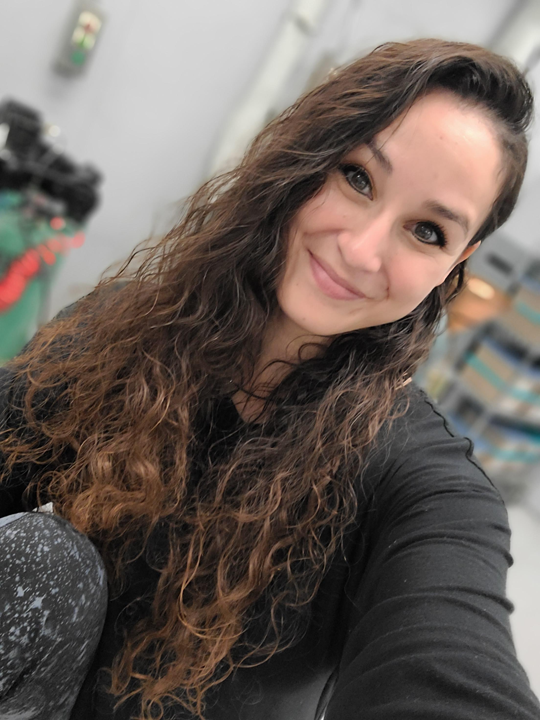 Another day, another dollar! 41 (f) | Scrolller