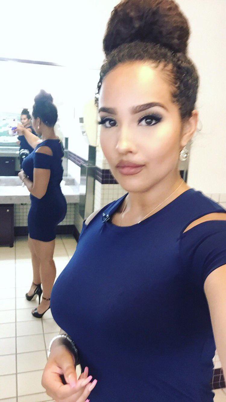 Another mirror shot | Scrolller