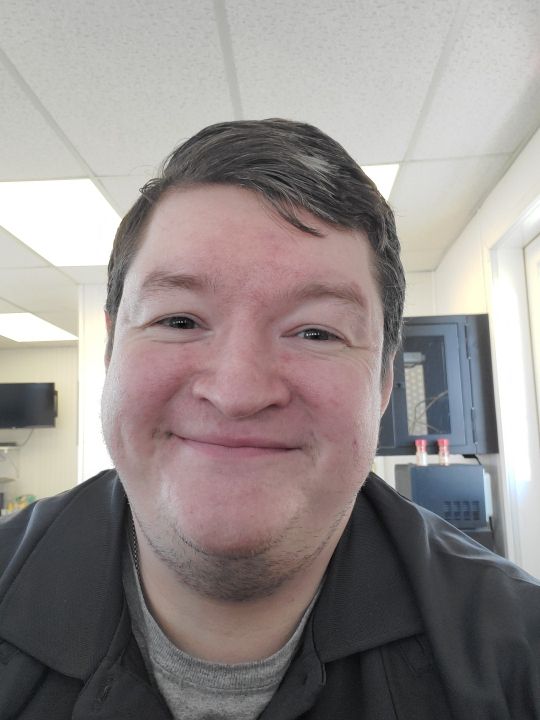 Another smile to brighten your day, shine bright my friends | Scrolller