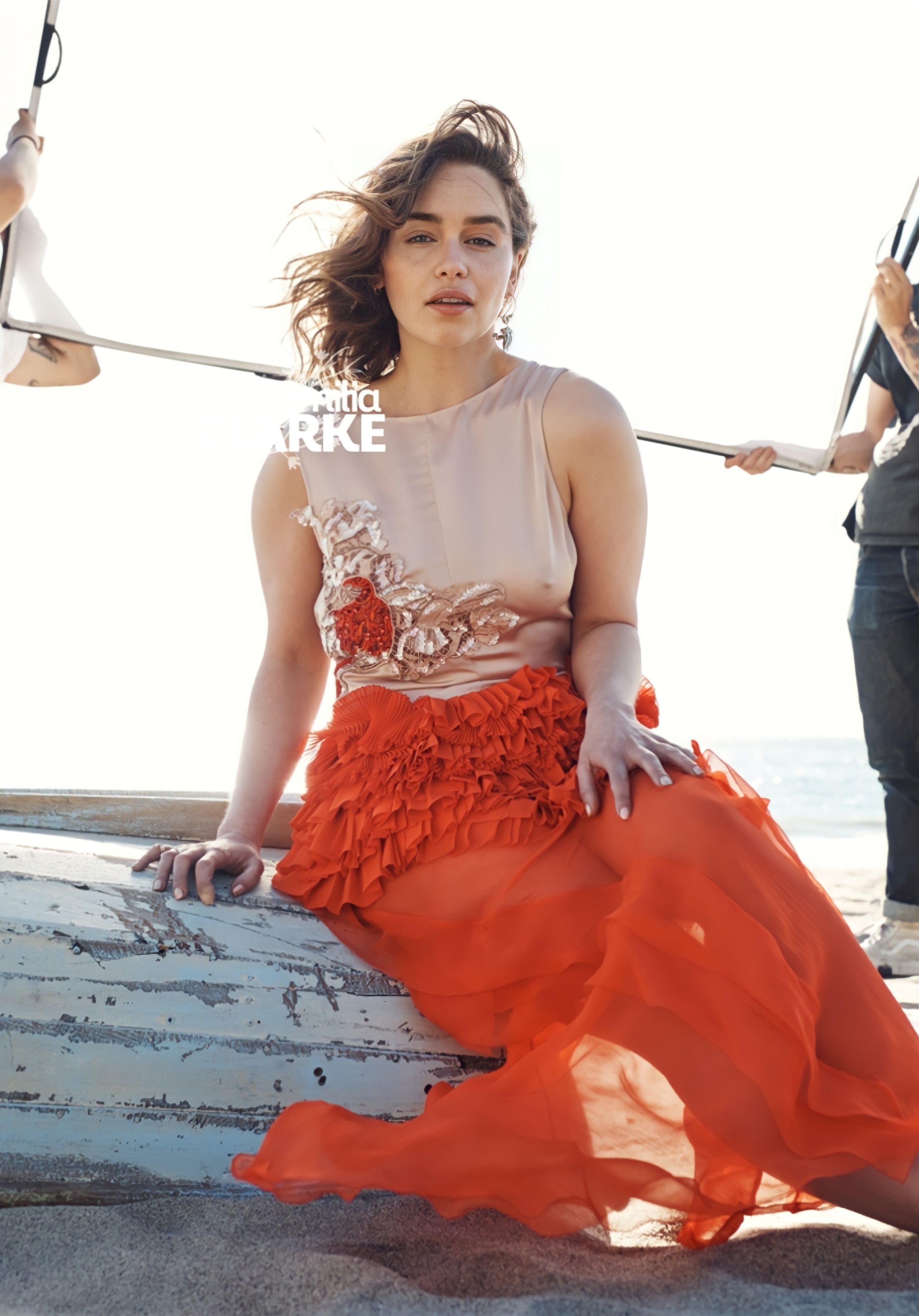 Any Buds To Help Me Jerk Off To Emilia Clarke Scrolller
