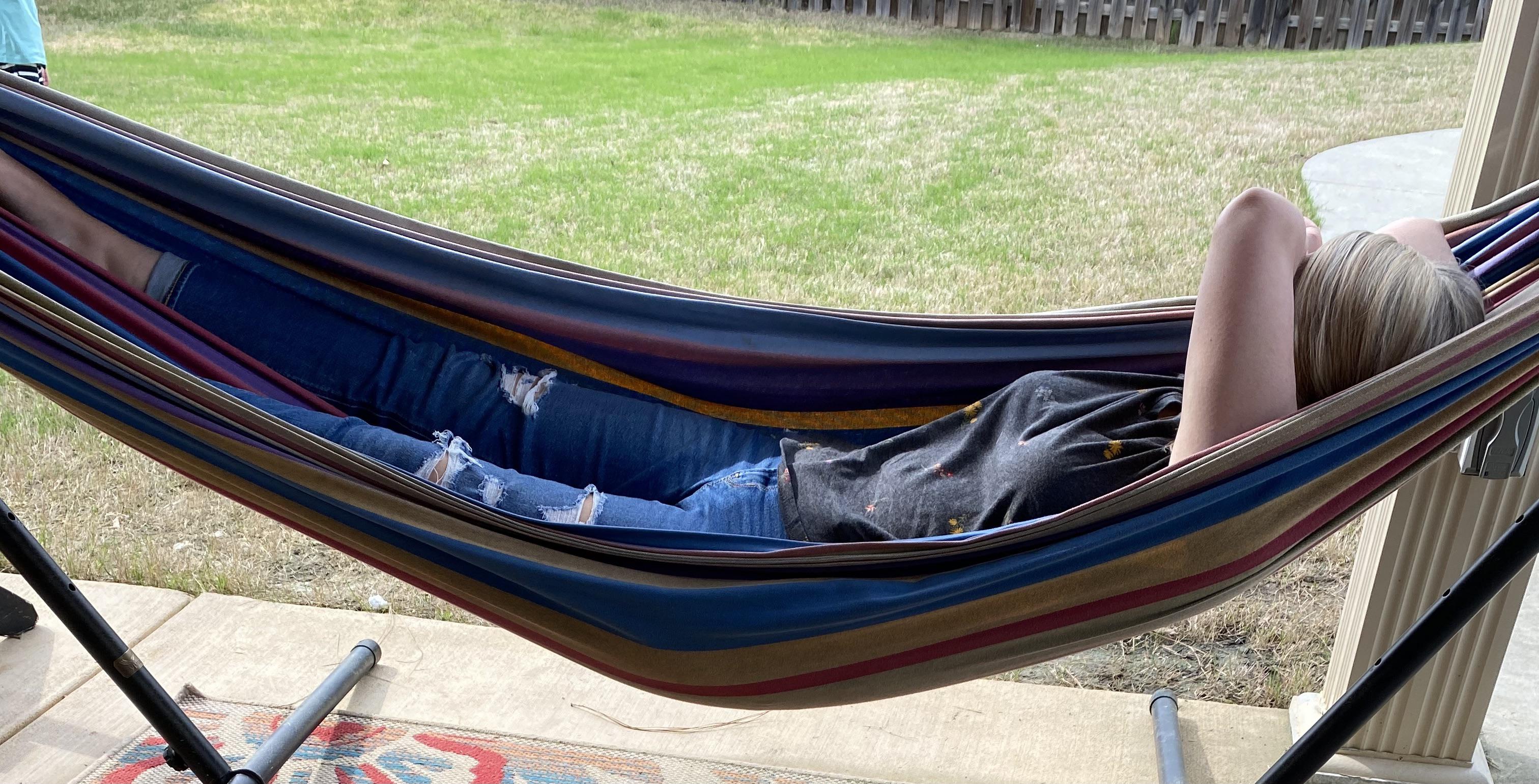Any Cubs wanna get in this hammock with me? | Scrolller