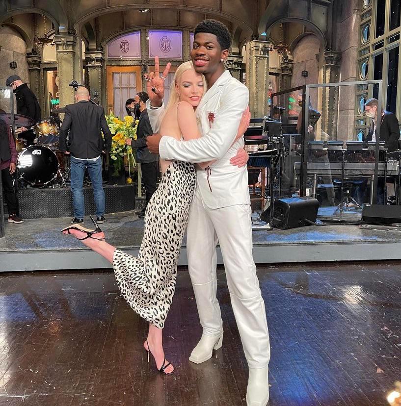 anya + lil nas x on SNL | Scrolller