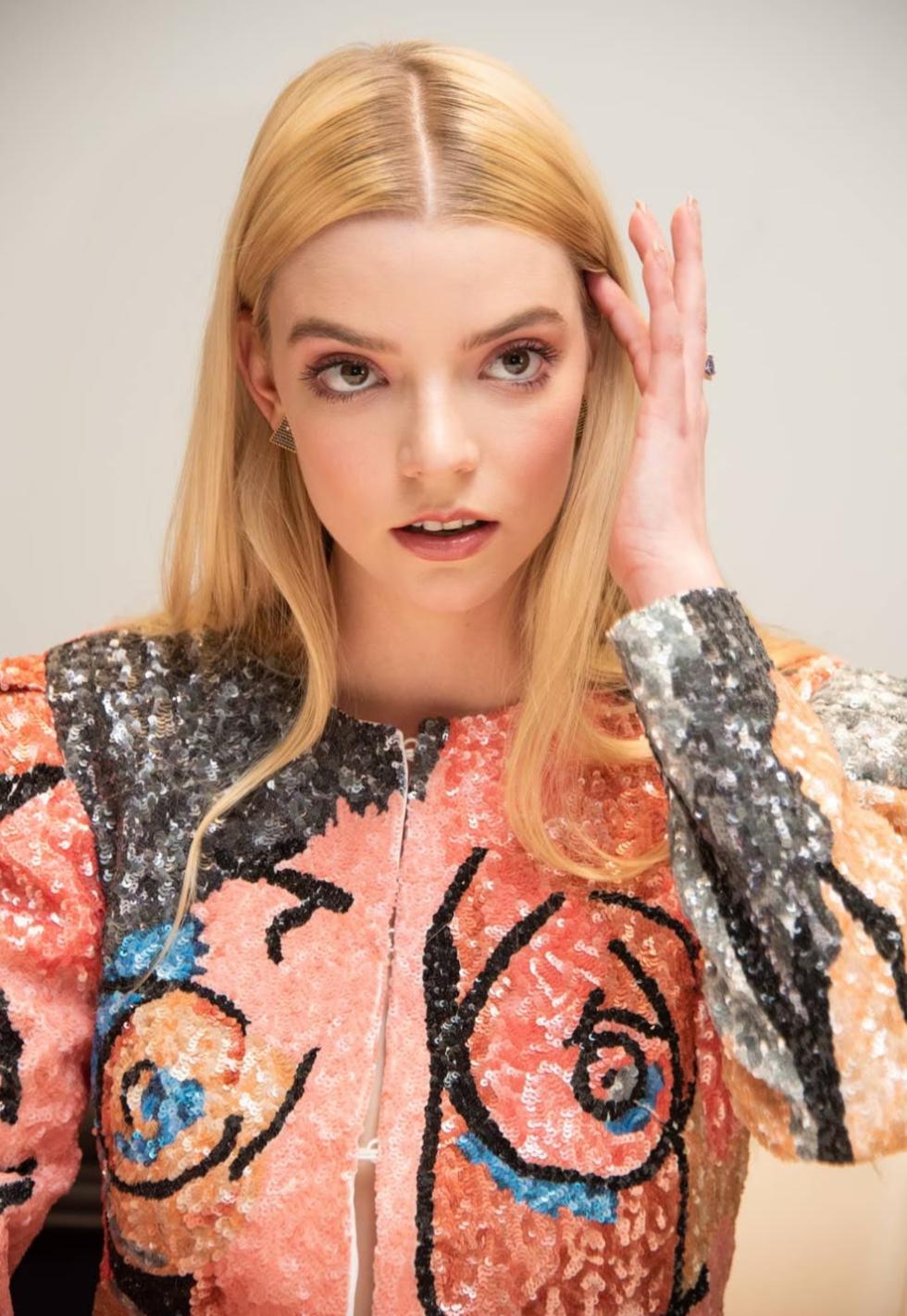 Anya Taylor-Joy is gorgeous | Scrolller