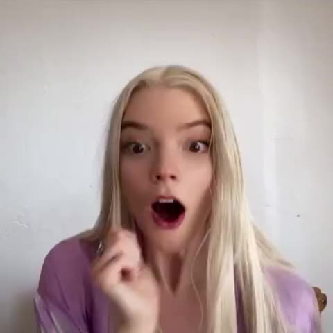 Anya Taylor joy watches her fan jerking off in zoom call | Scrolller