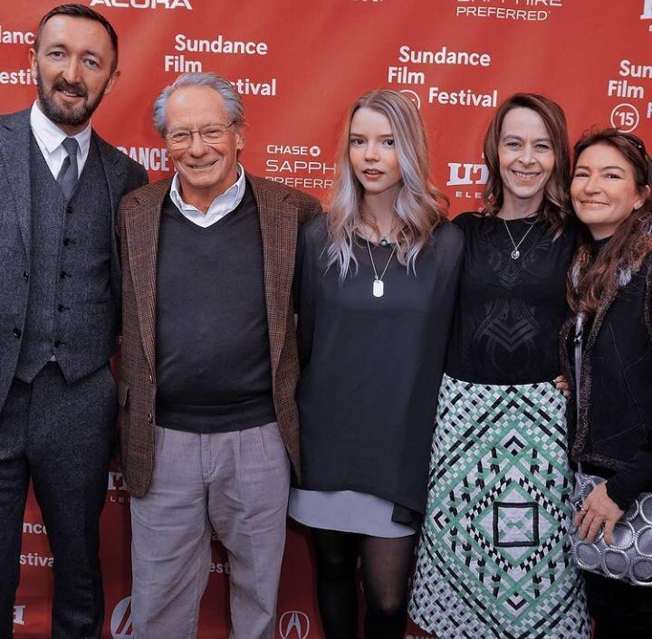 Anya with her actor and real parents | Scrolller