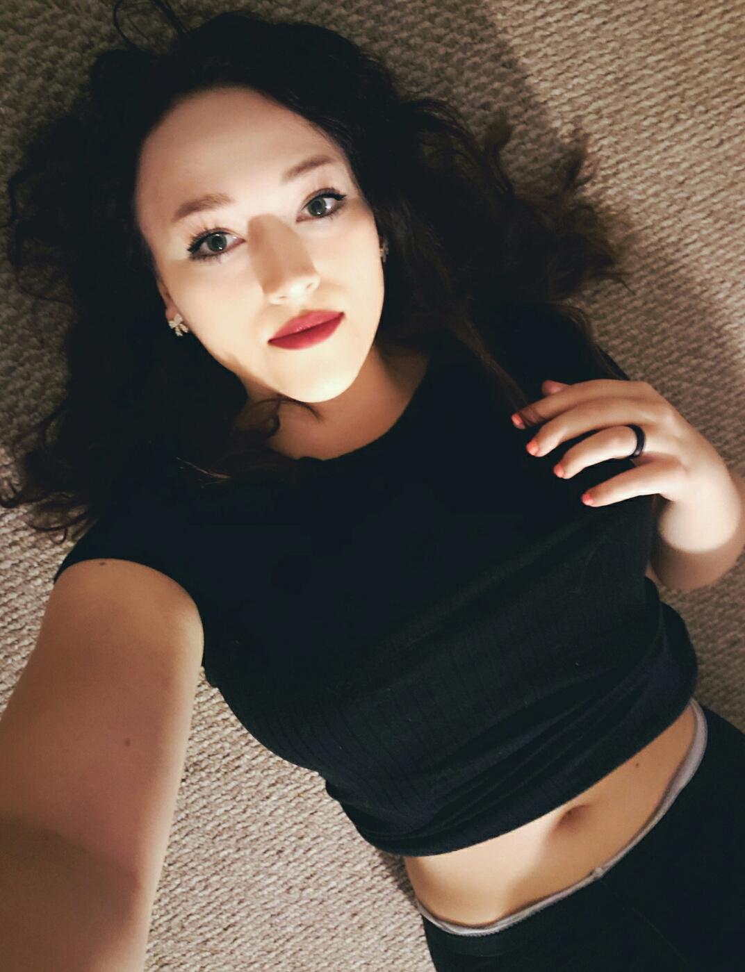 Anyone awake?? (F23) | Scrolller