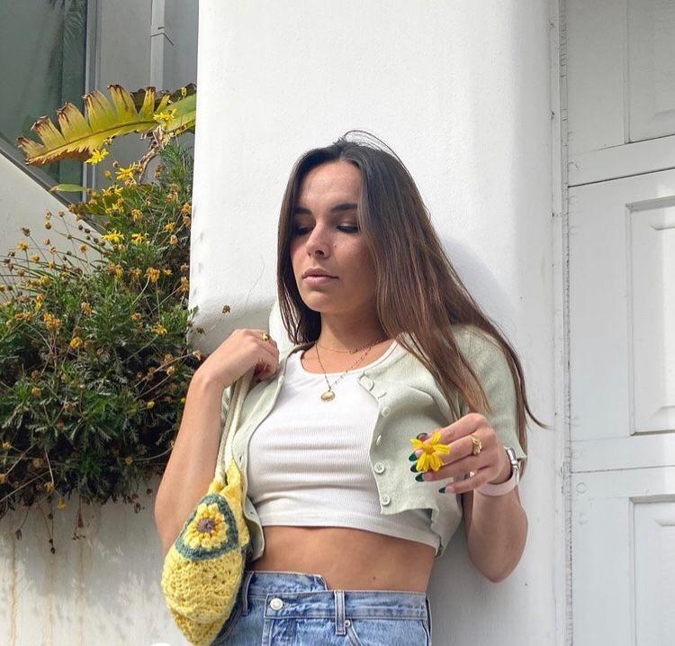 Anyone can do see through shit | Scrolller