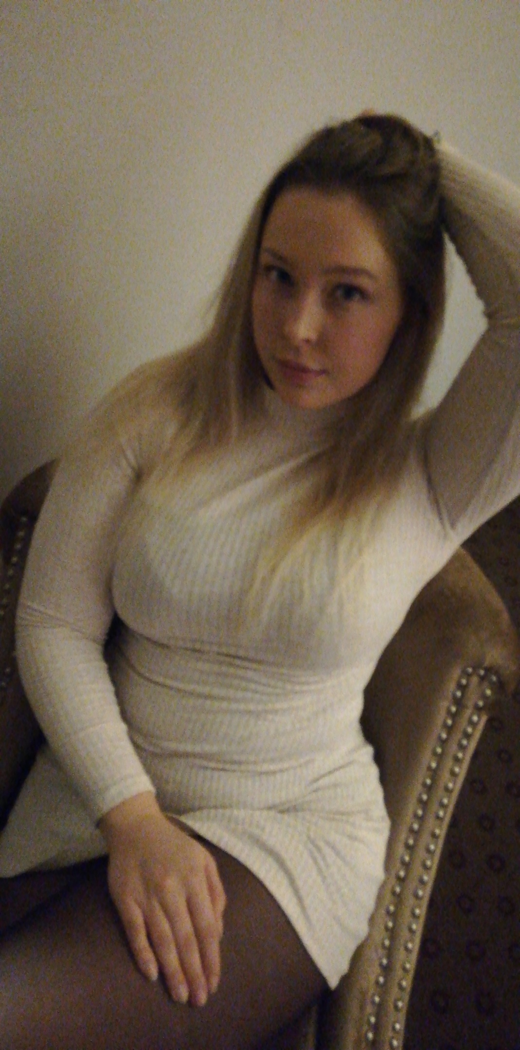 Anyone here who wants to see more of her? Kik anonymous21354 | Scrolller