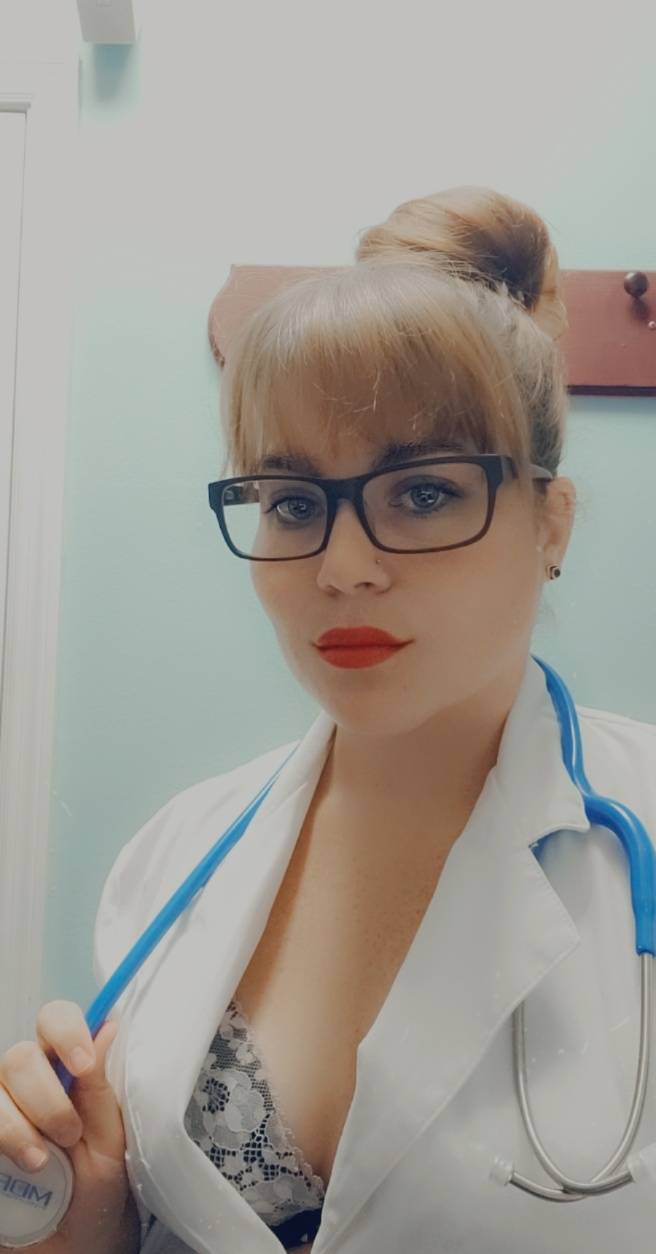 Anyone need a Dr? | Scrolller