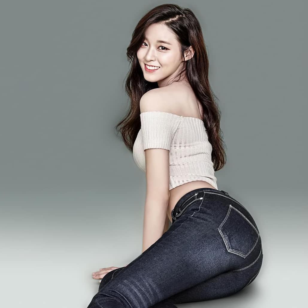 AOA- Seolhyun | Scrolller