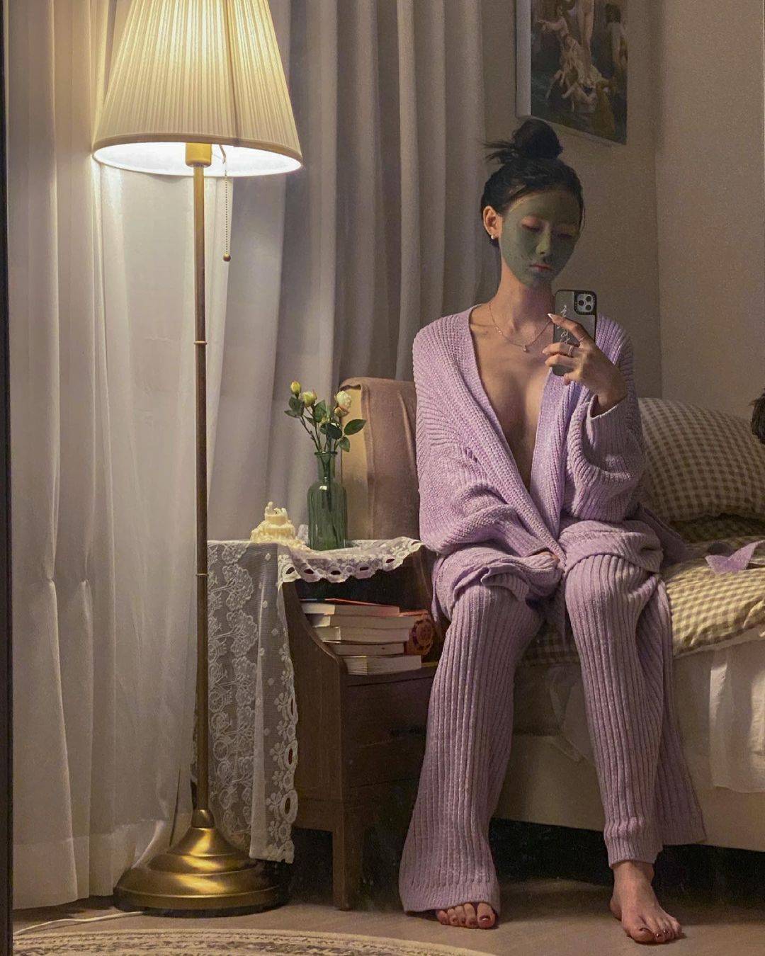 API - Saebyeok | Scrolller