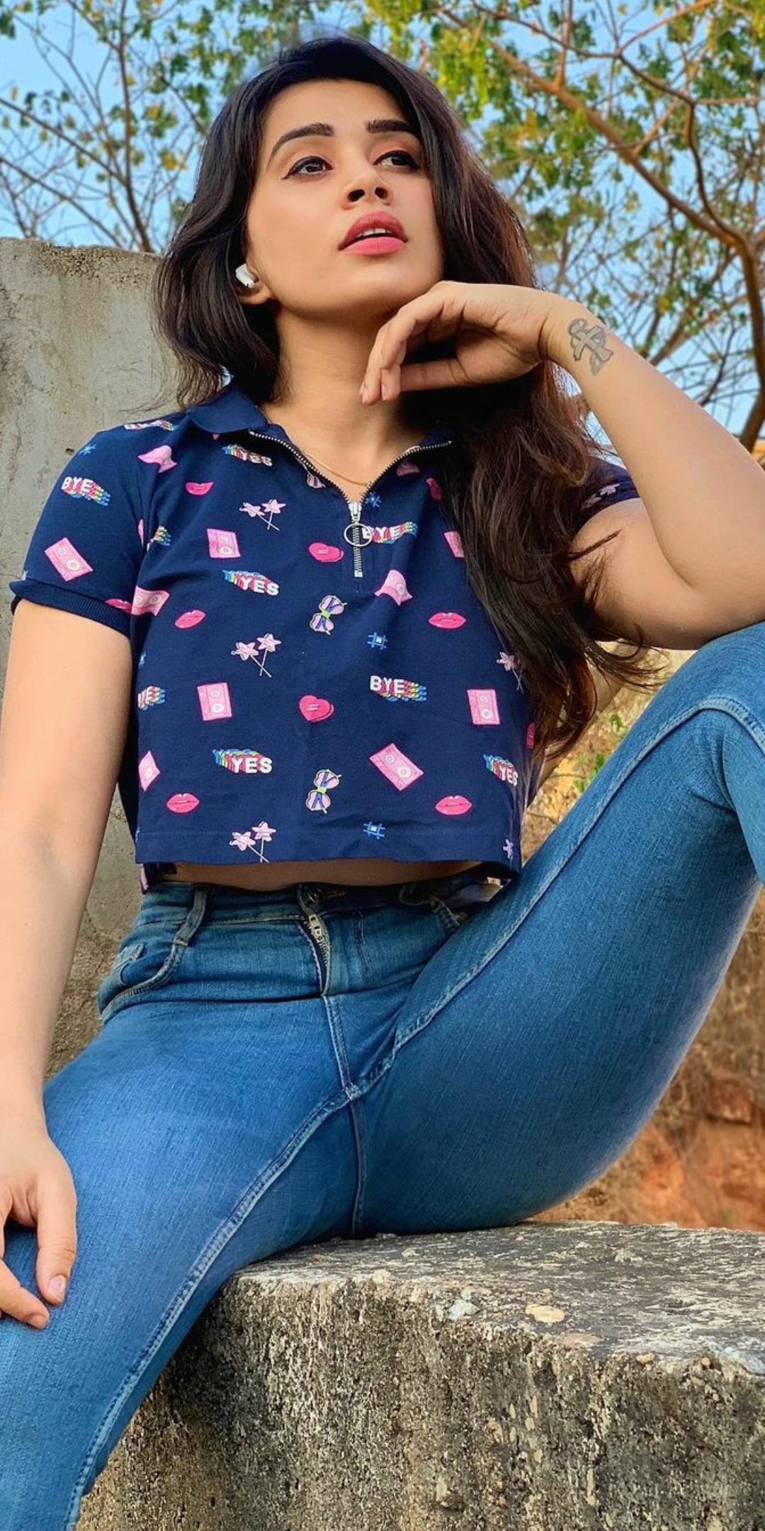 APOORVA ALEX | Scrolller