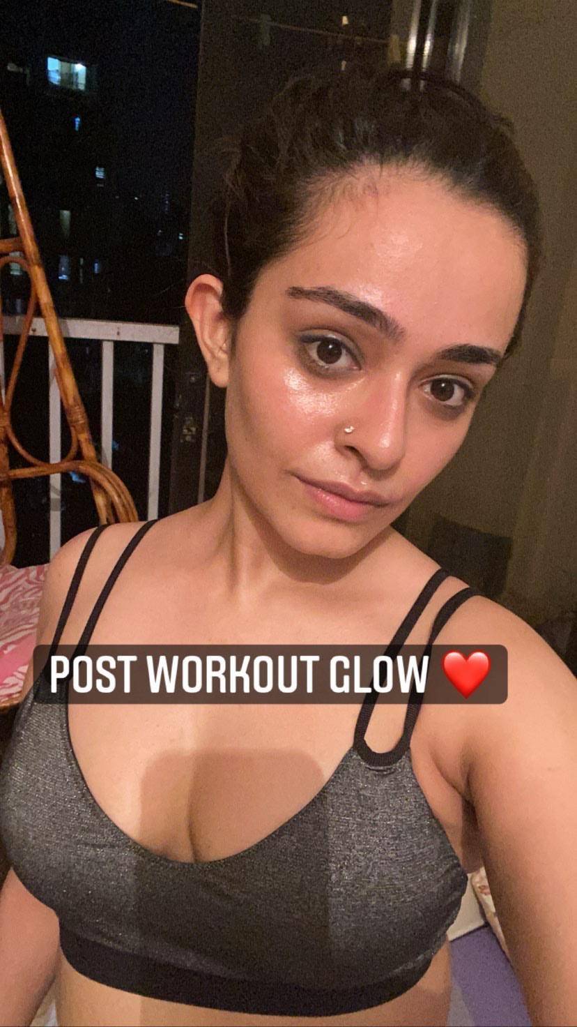 Apoorva Arora | Scrolller