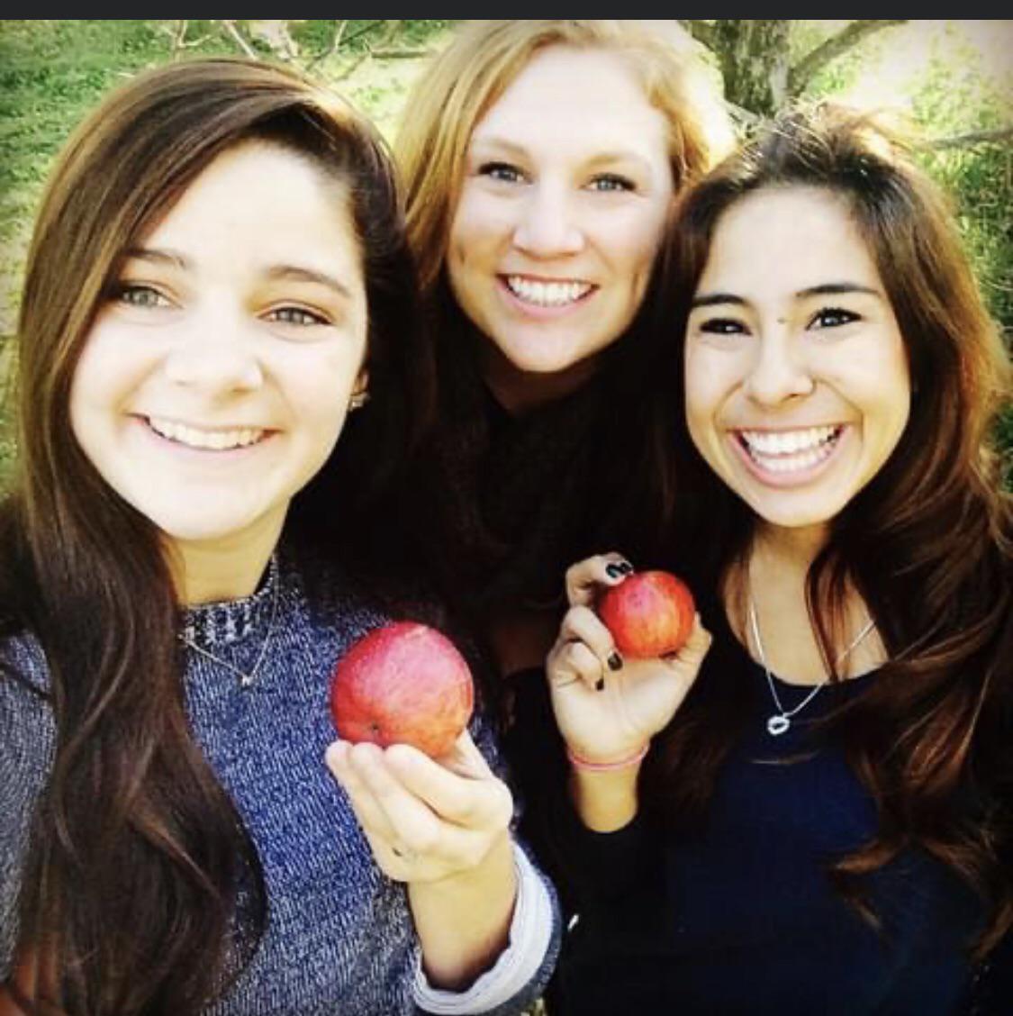 Apple for your thought | Scrolller