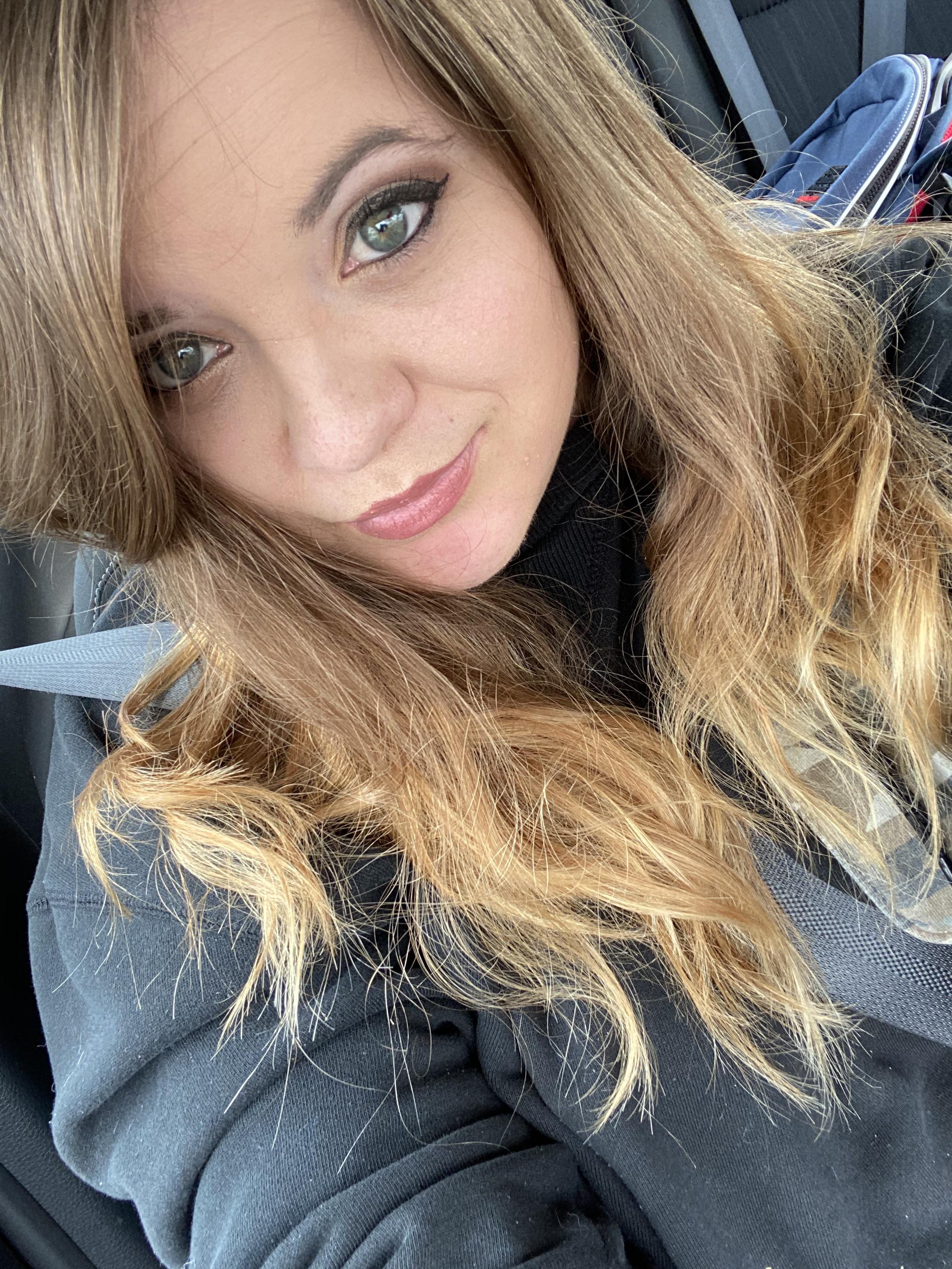 Are my eyes captivating enough? | Scrolller