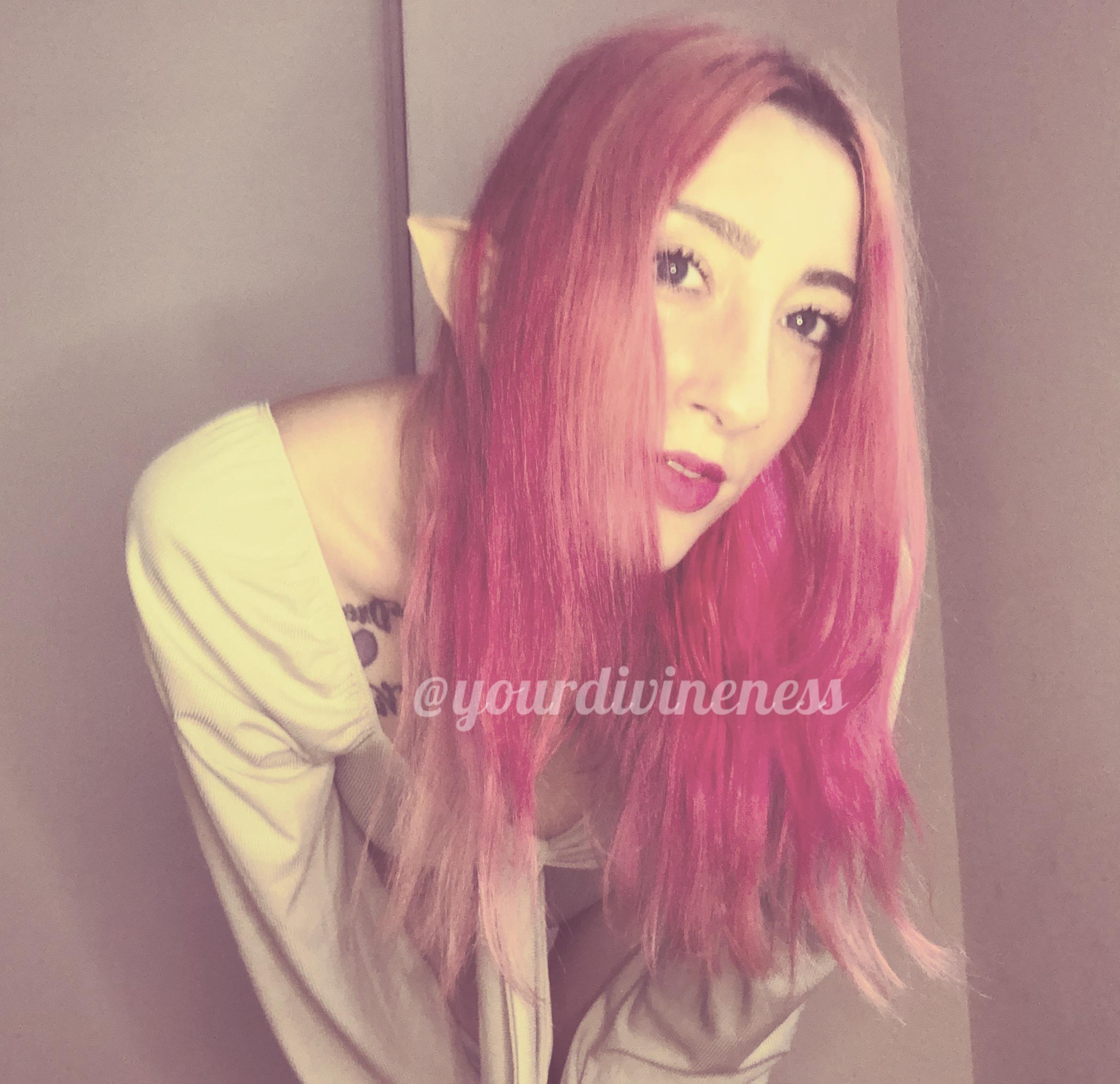 Are you part hobbit? That’s the smallest 🍄I’ve ever seen | Scrolller