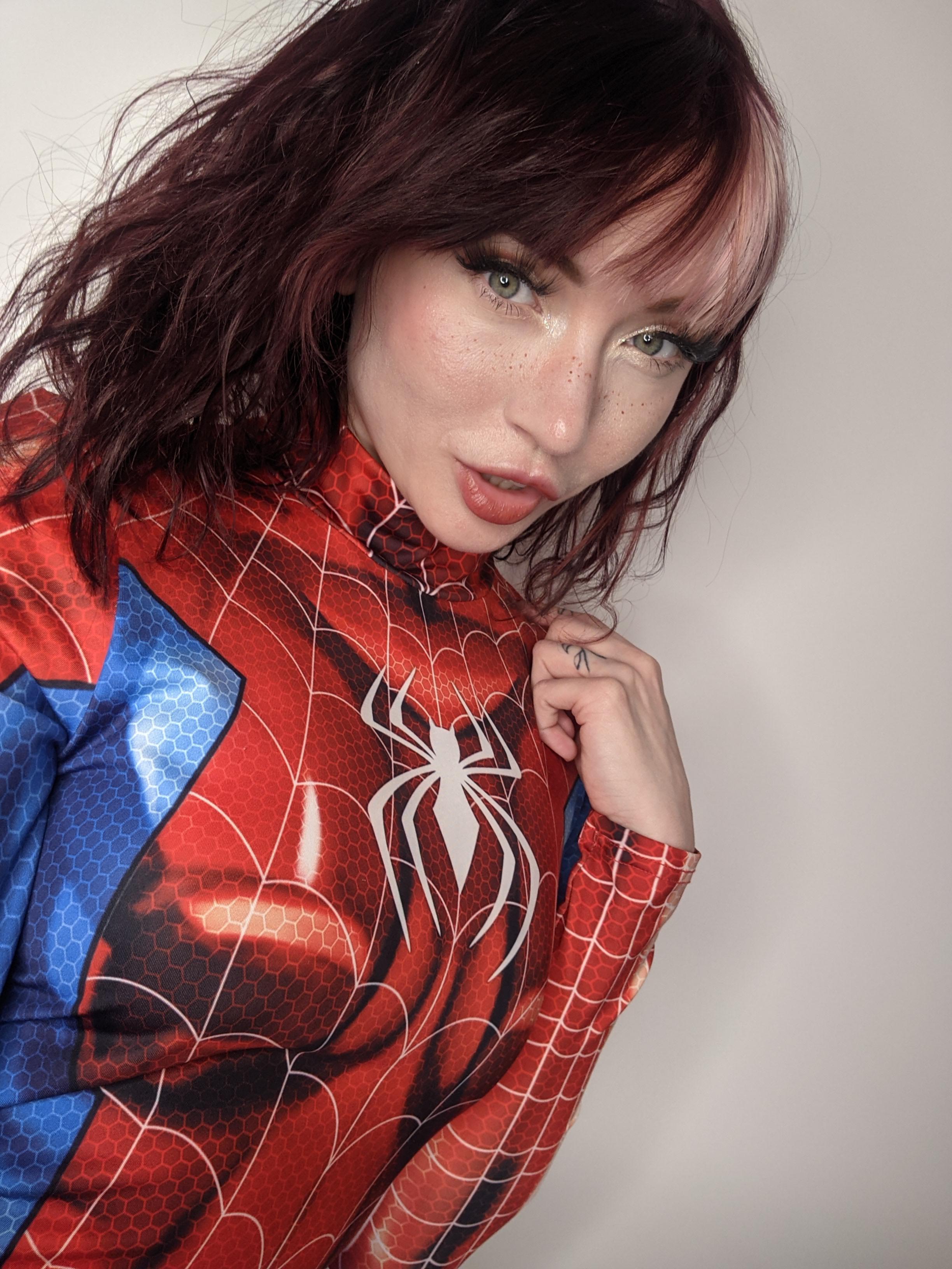Are your sipidey senses tingling? Spiderman by Eva Ray | Scrolller