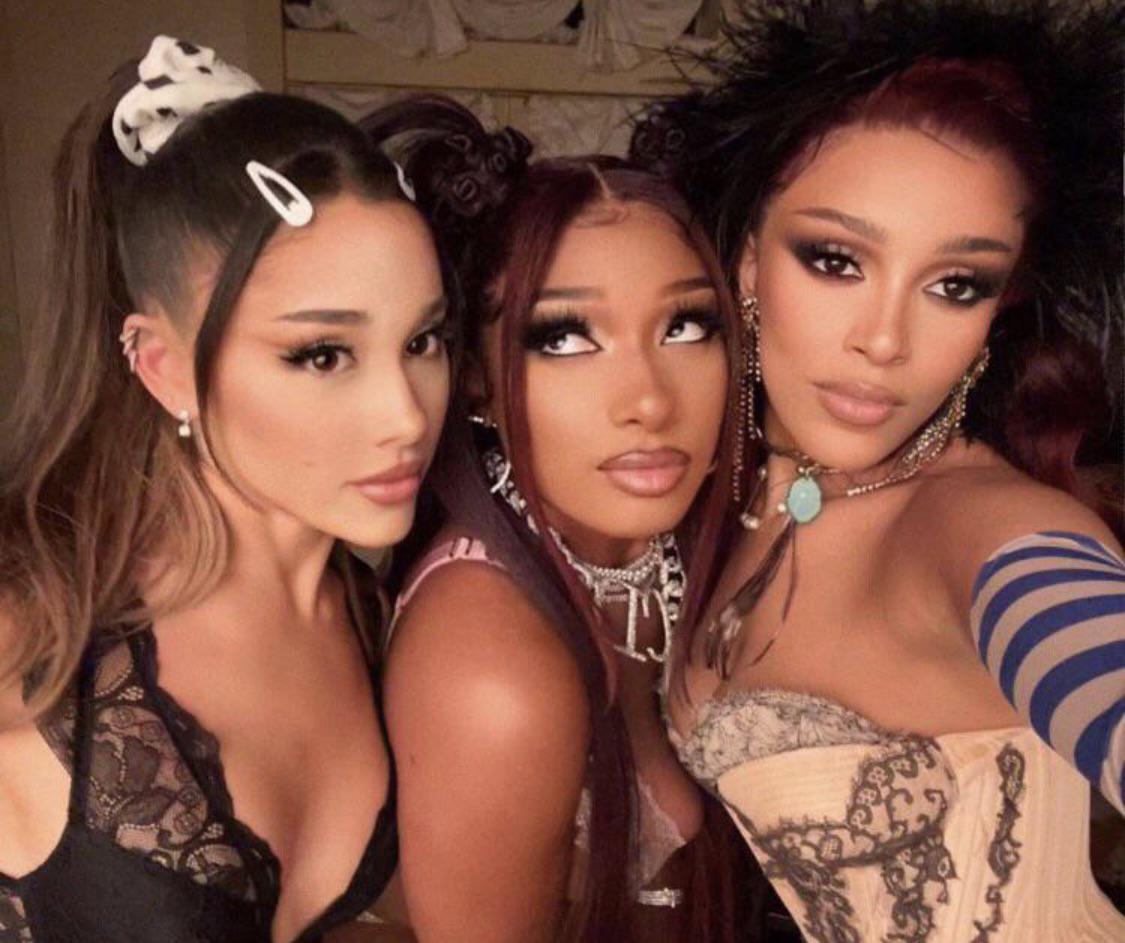 Ariana, Meg, and Doja could use a few thick ropes of cum across their faces | Scrolller