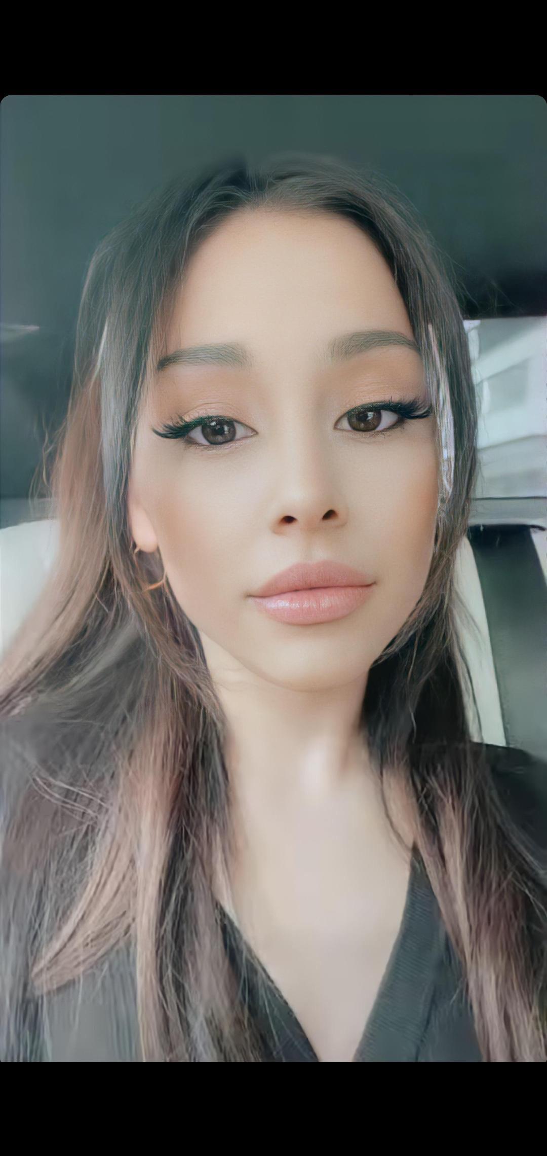 Ariana’s face alone gets my bwc rock hard 🥵 | Scrolller