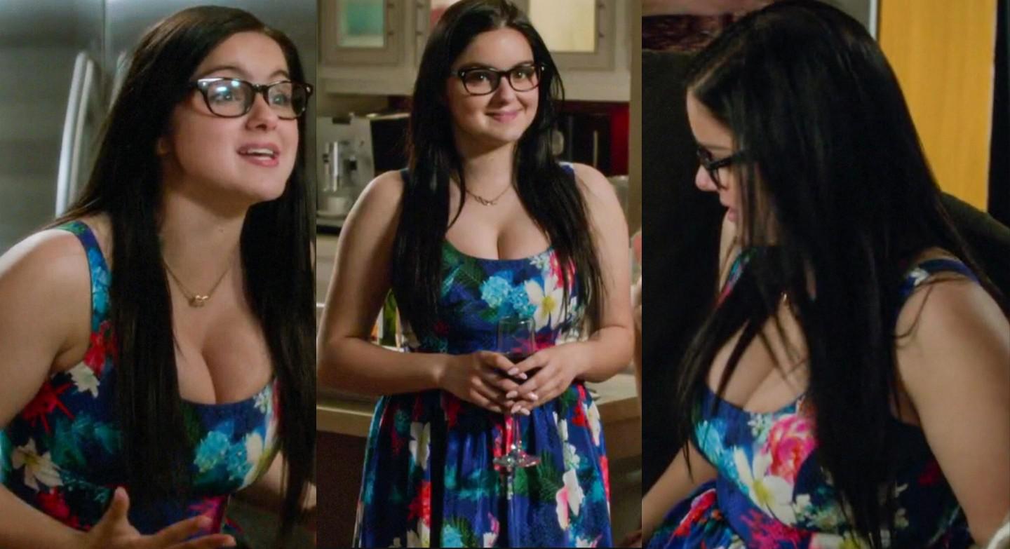 Ariel Winter in modern family | Scrolller