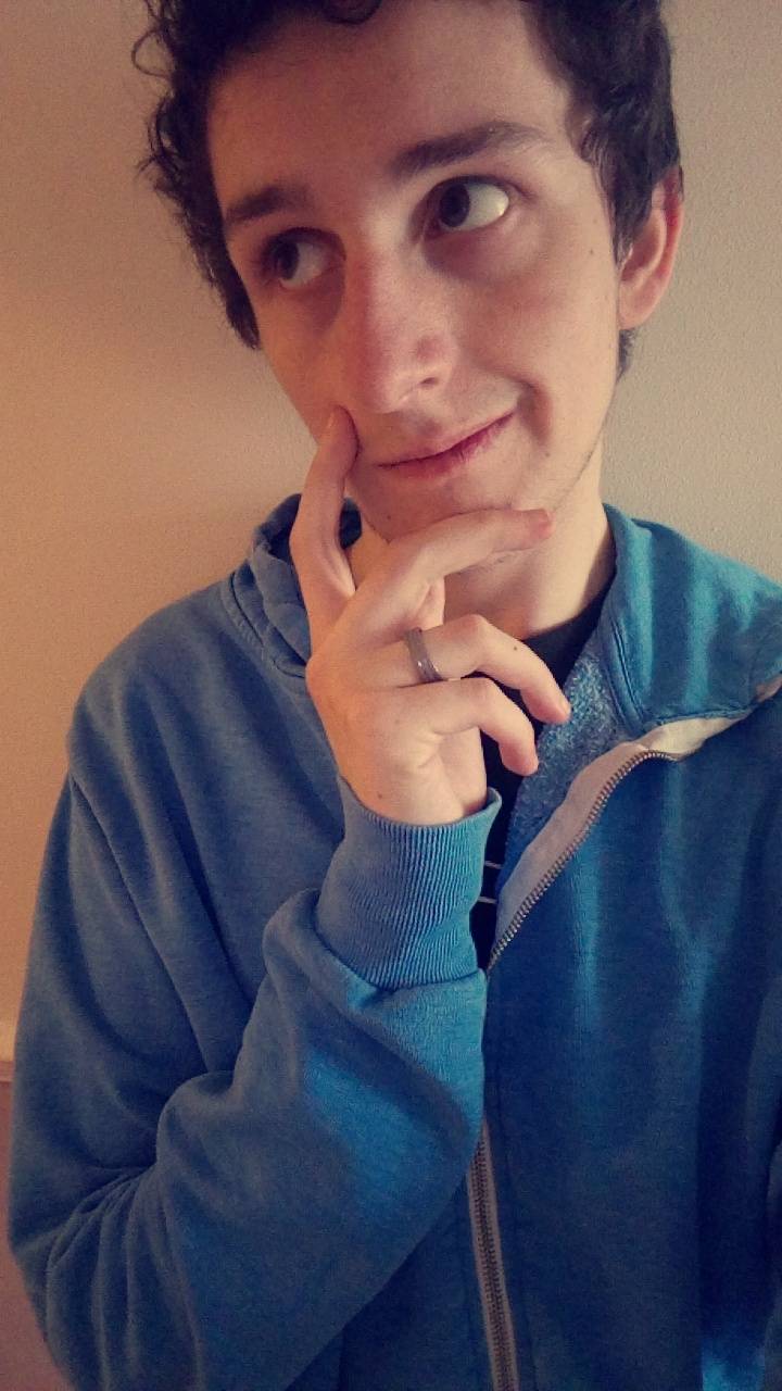 As of last night, I'm officially engaged! | Scrolller