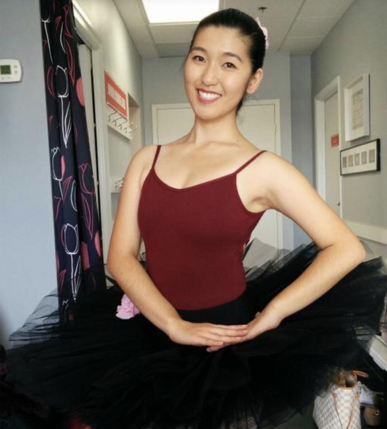 Ballerina babe | Scrolller