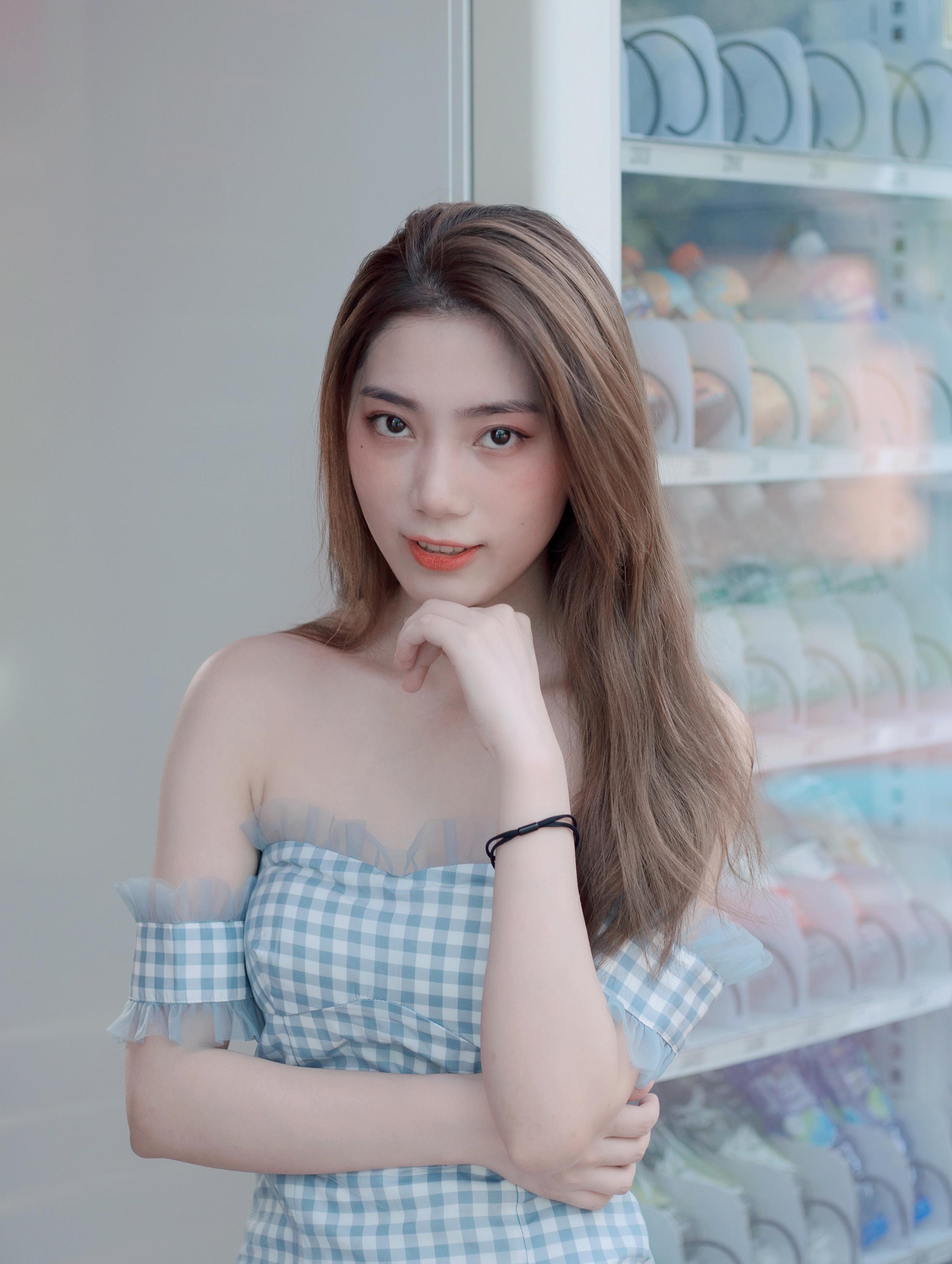 Asian cutie | Scrolller