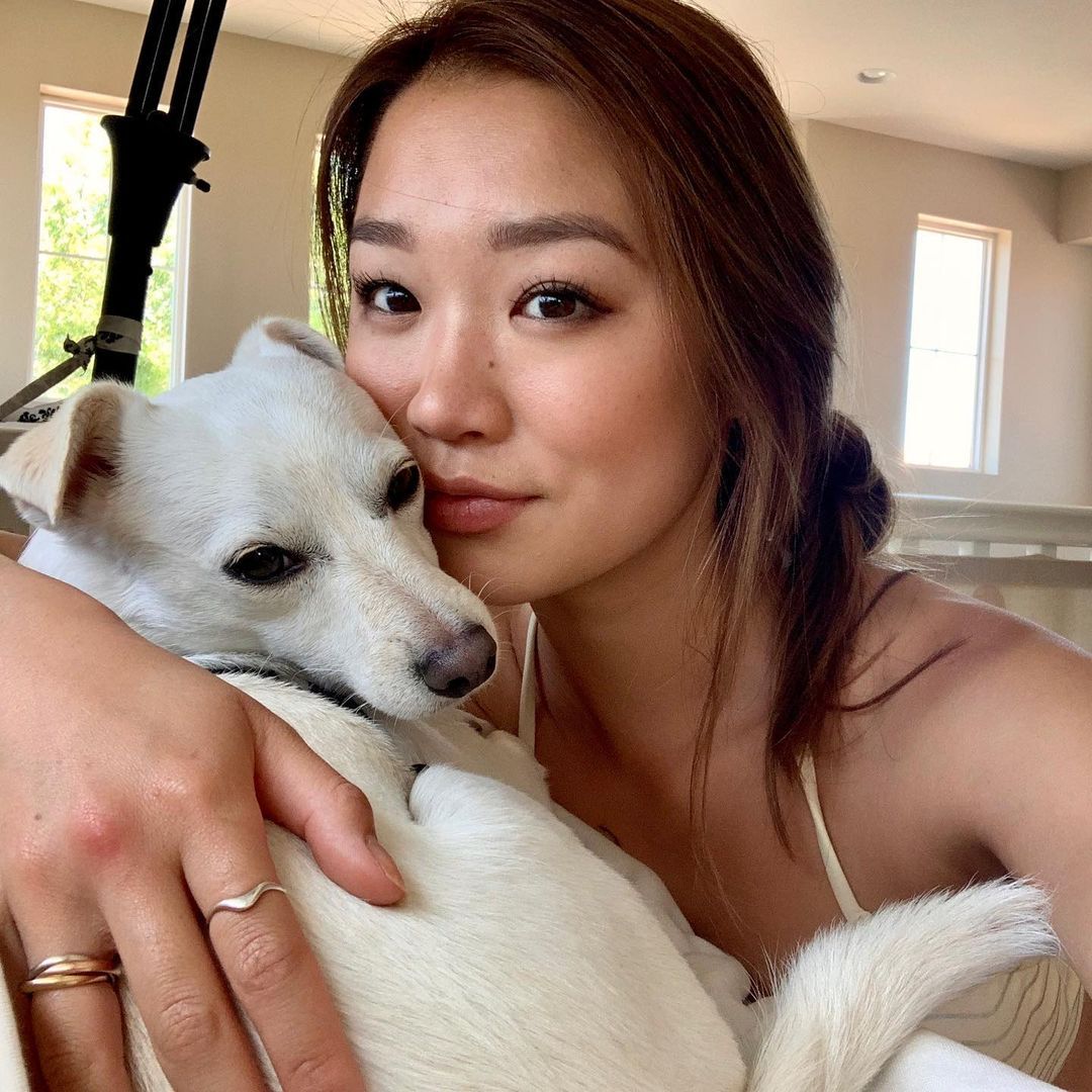 Asian Cutie Scrolller