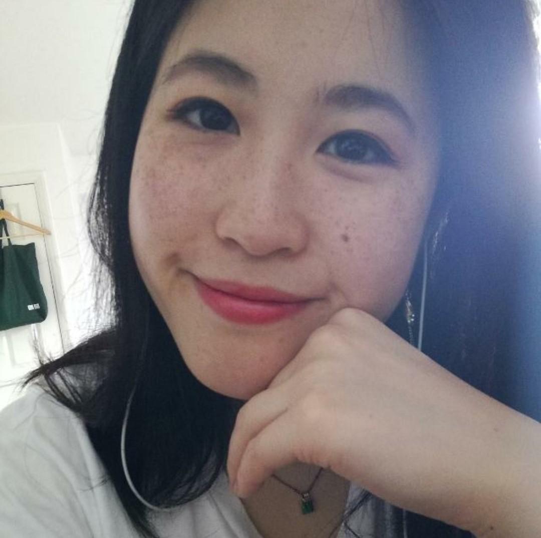 Asian With Freckles Scrolller