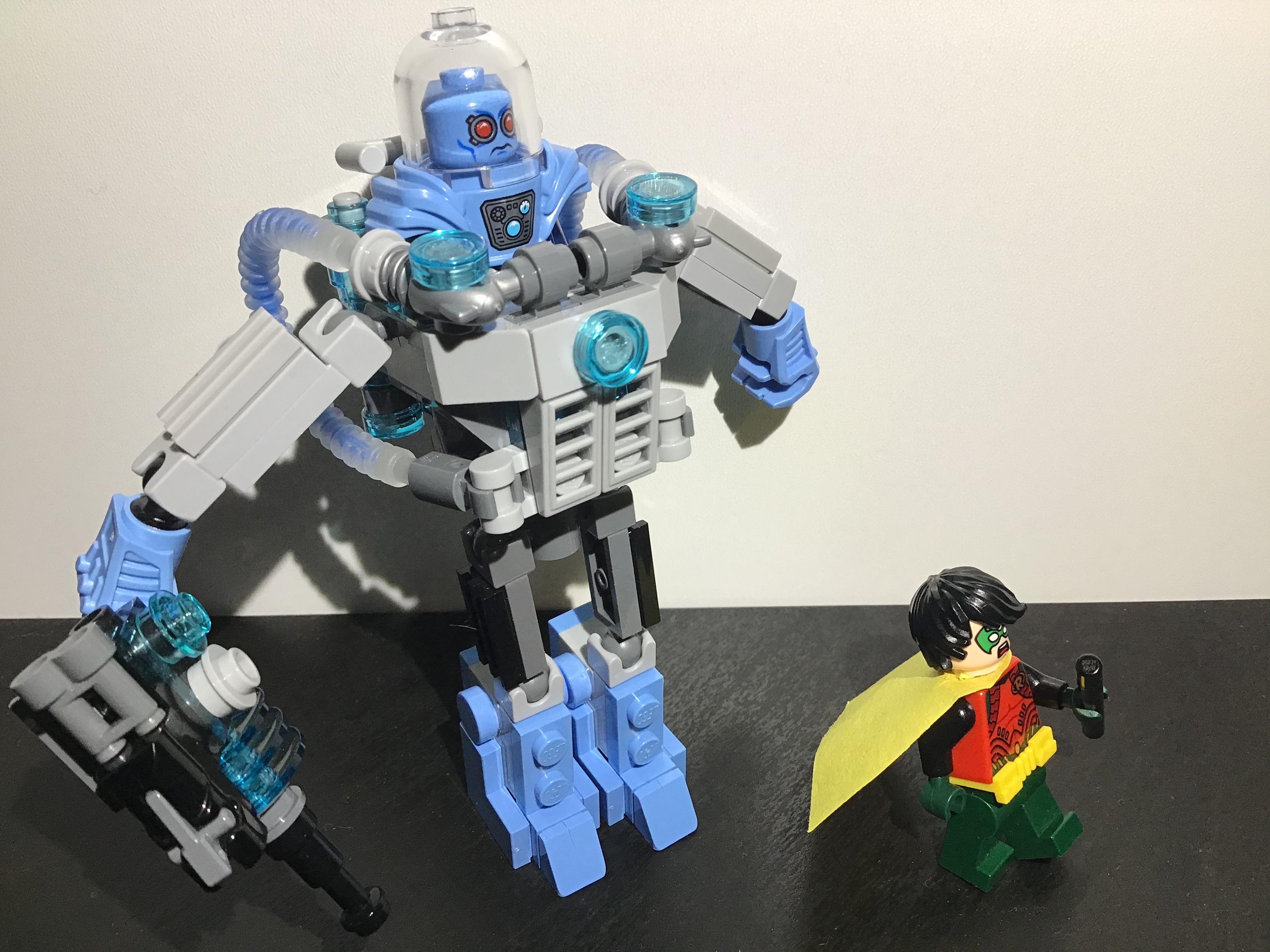 Asserting dominance | Scrolller