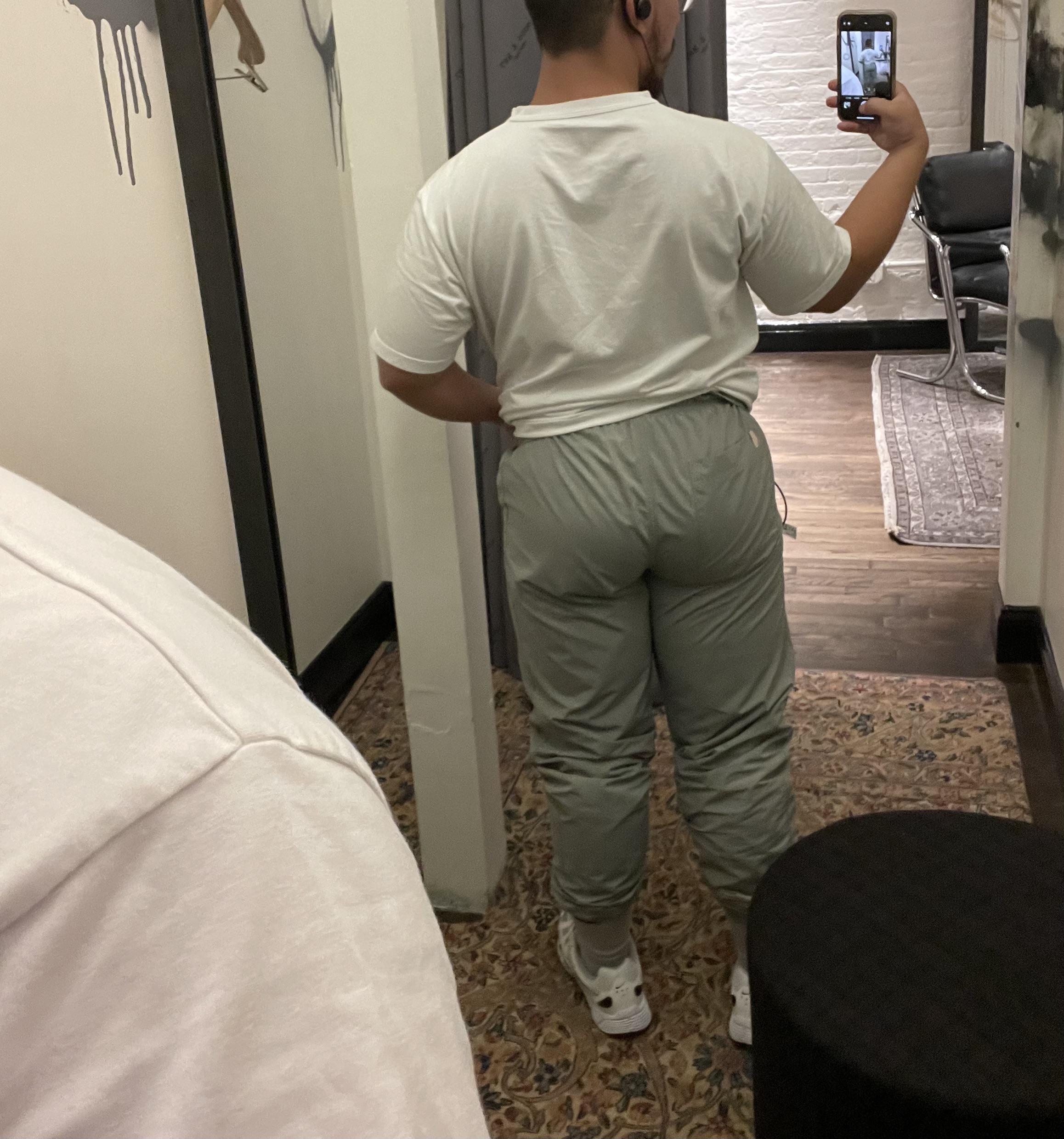 At work come visit ;) | Scrolller