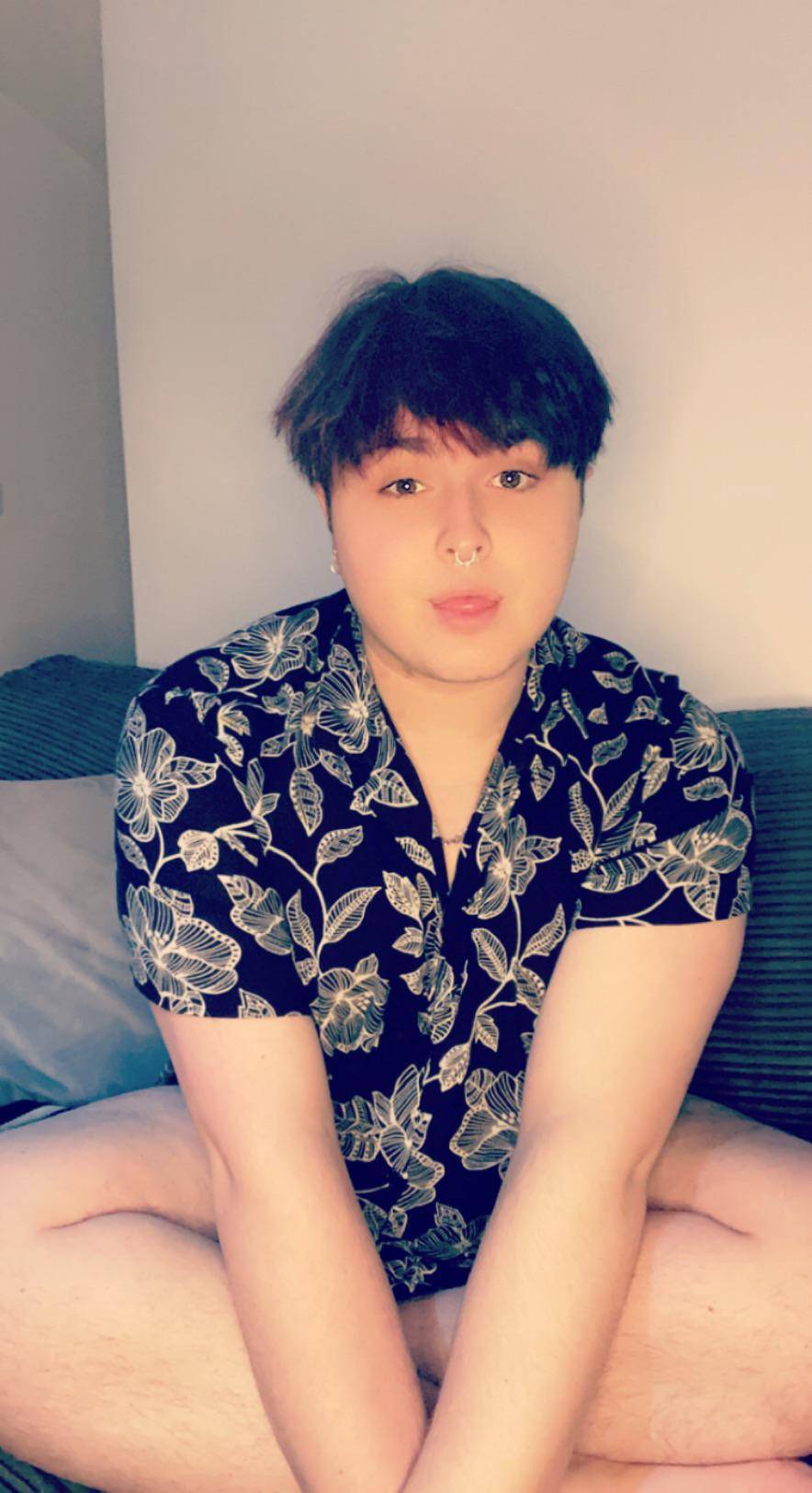 Attention please 😌 | Scrolller