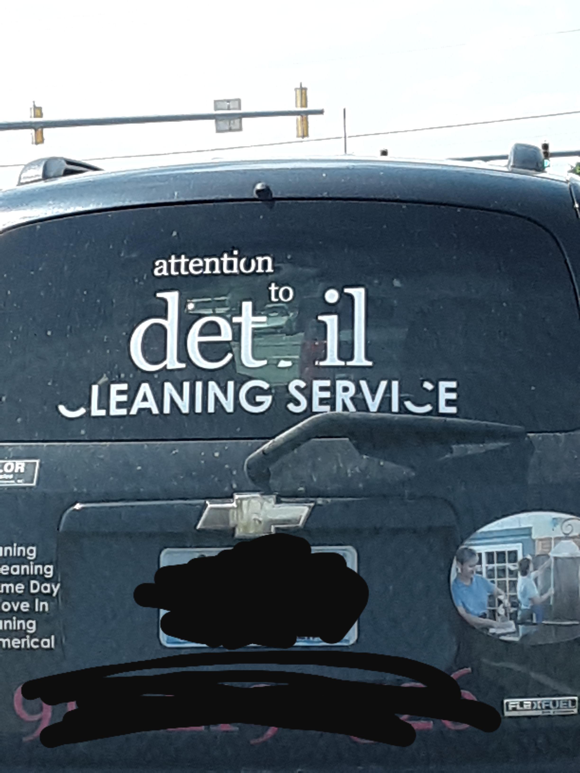 attention to det. il | Scrolller