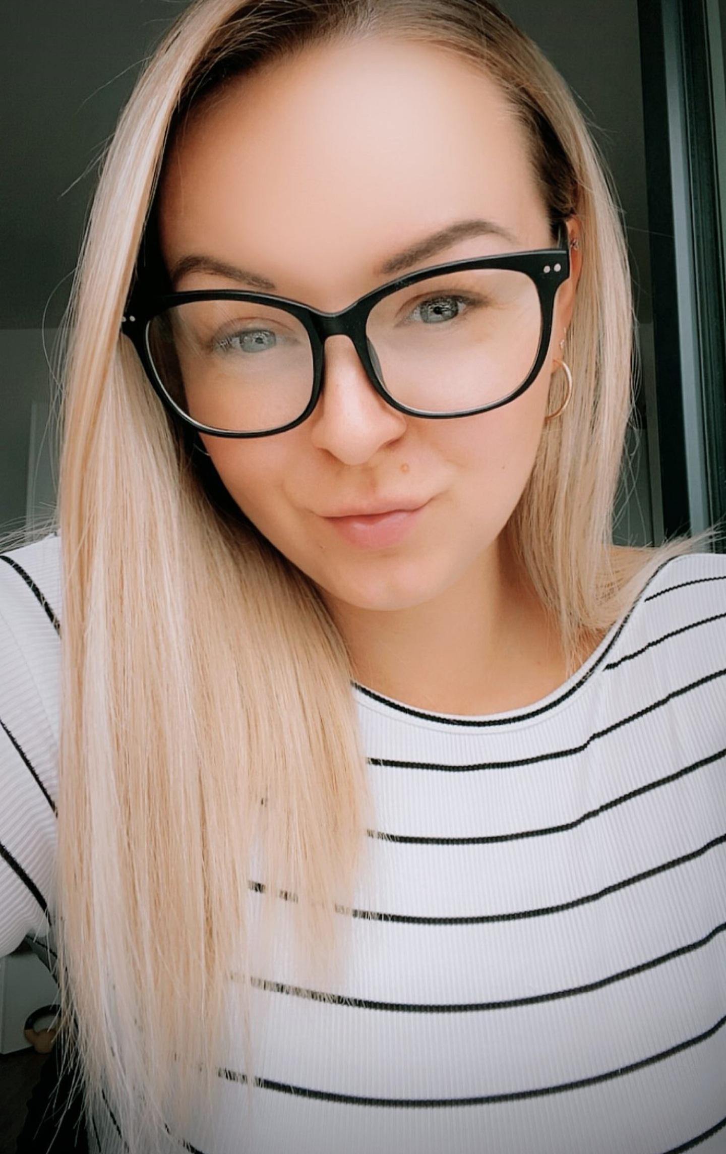 Auch mal ihr Gesicht bewundern. | Scrolller