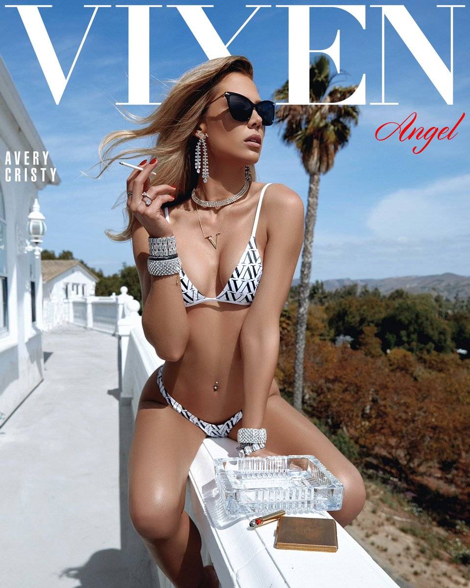 Avery Cristy | Scrolller