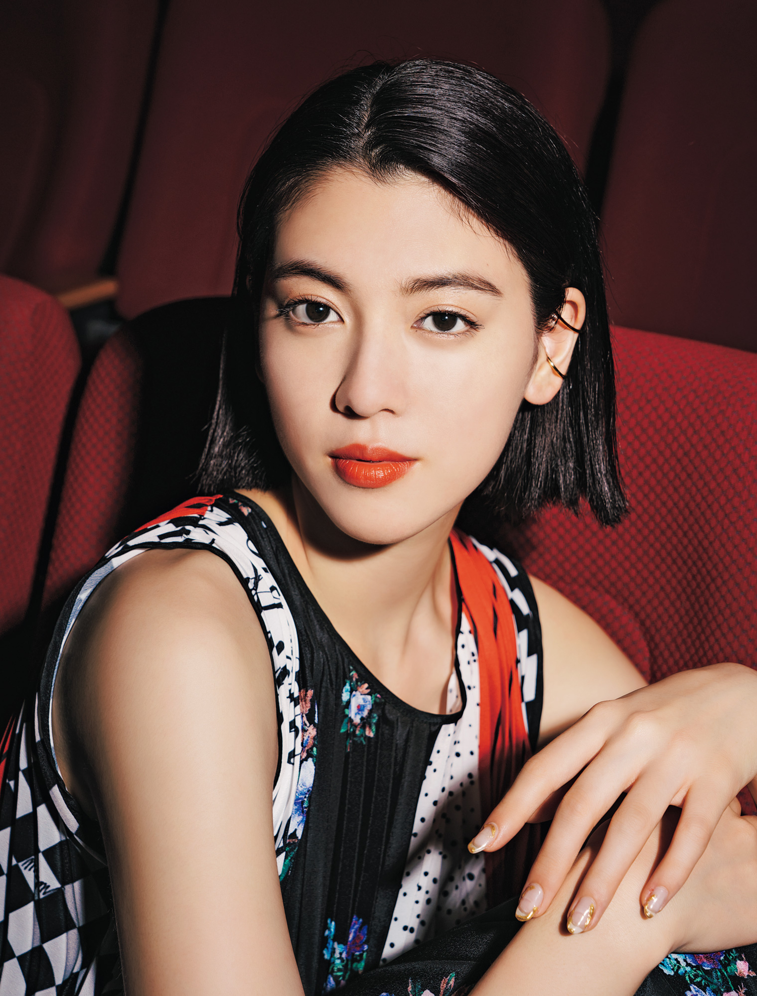 Ayaka Miyoshi. (三吉彩花) | Scrolller