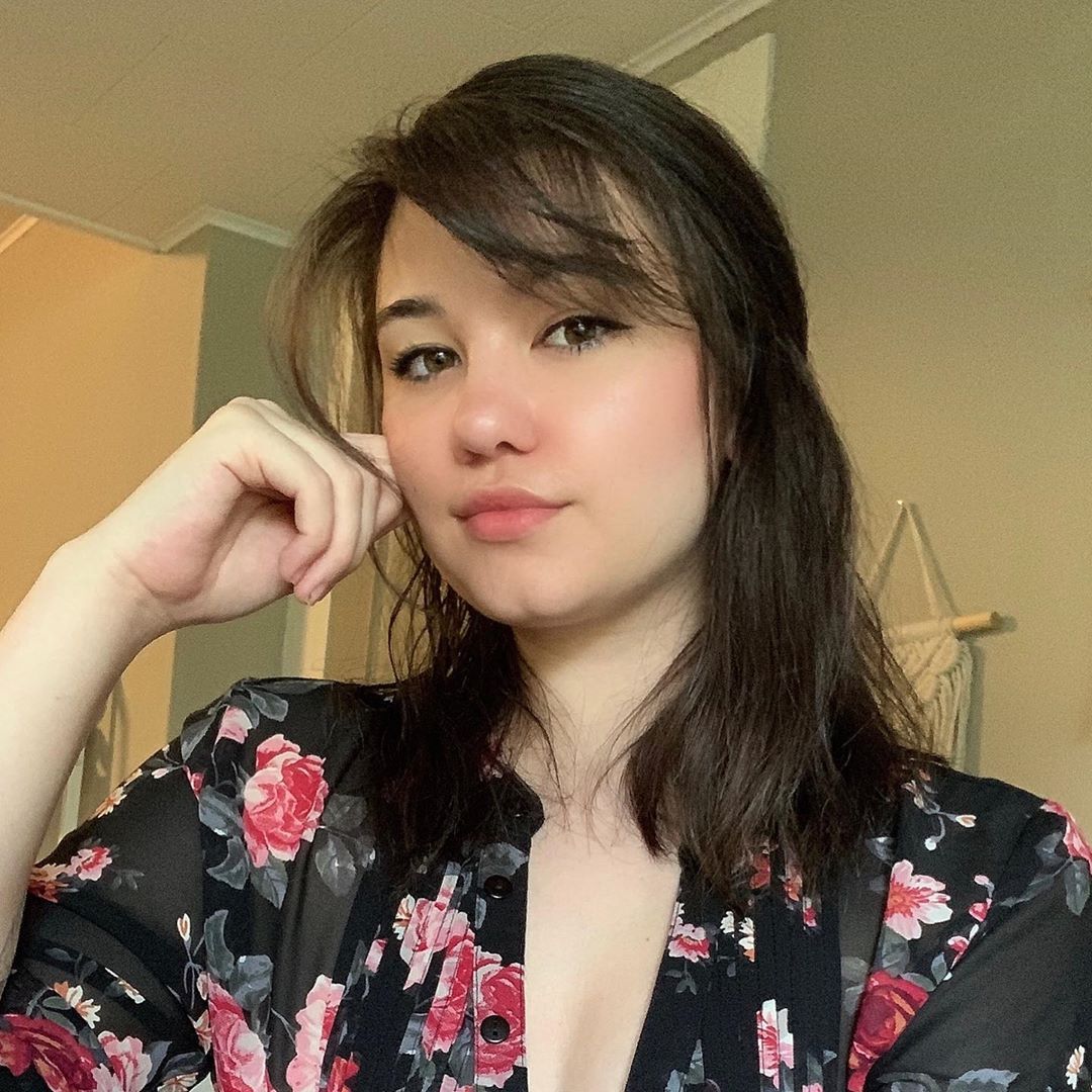 Baby double chin | Scrolller