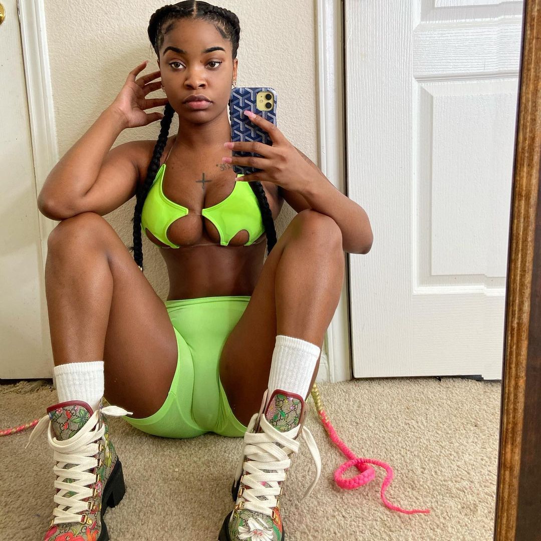 Babydoll_forbes | Scrolller