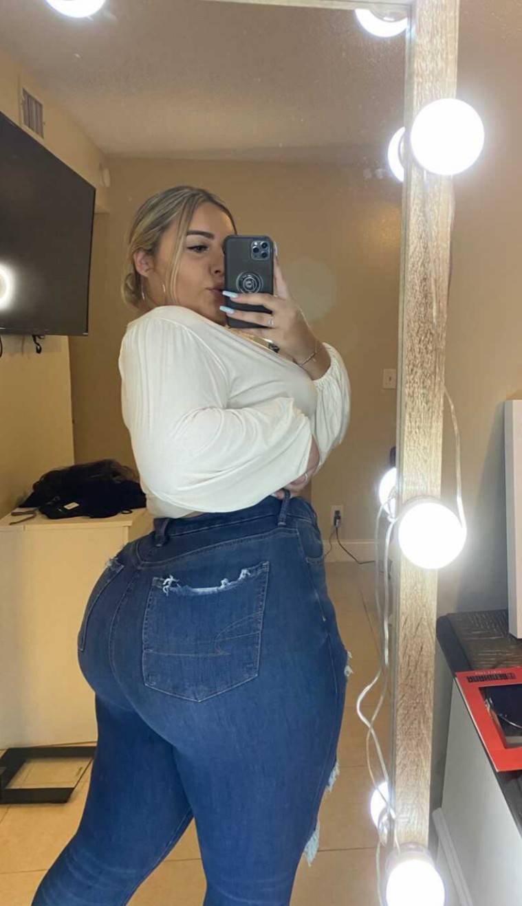 Those Jeans | Scrolller