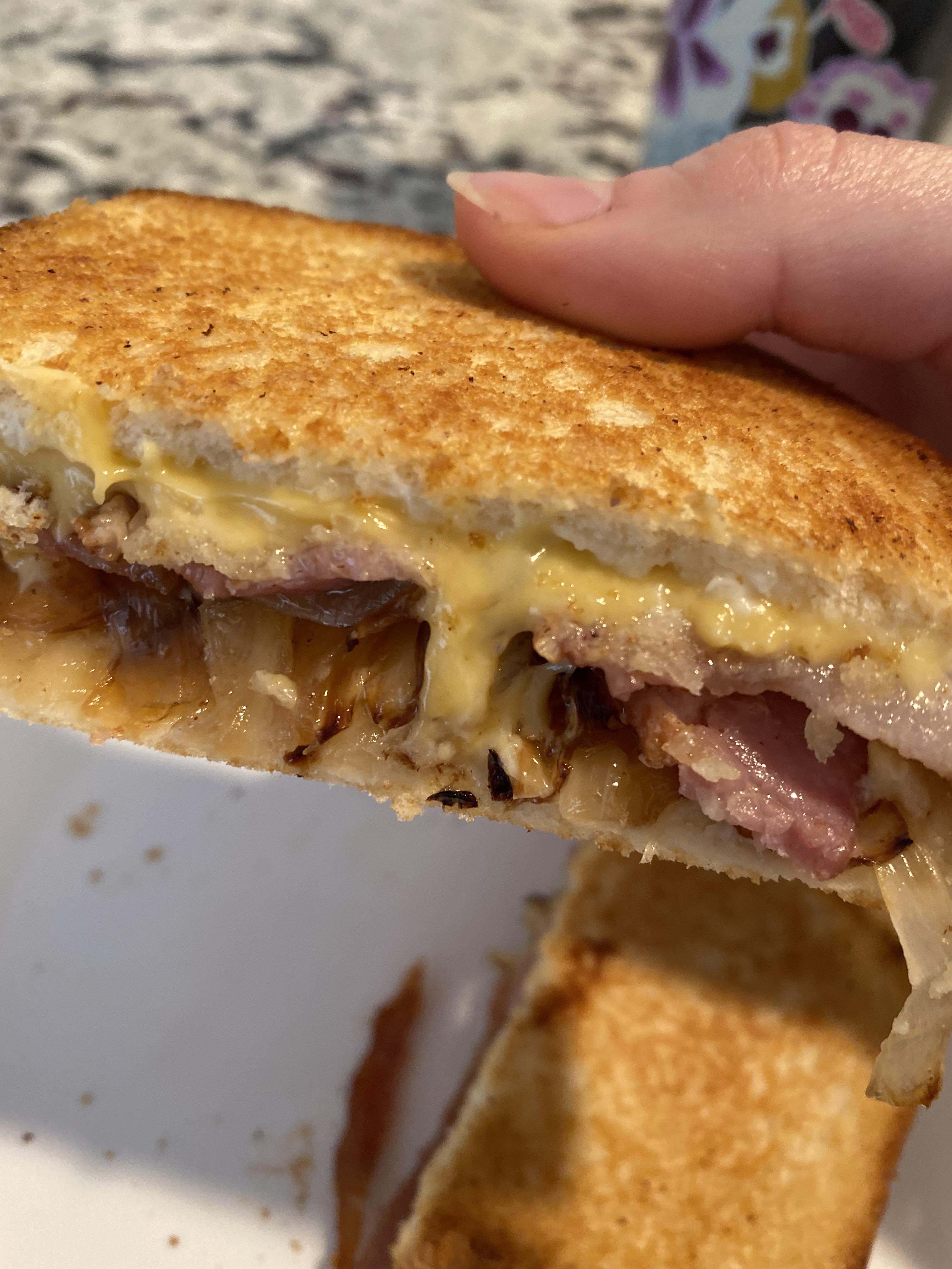 Bacon, carmelized onion, jalp chz melt | Scrolller