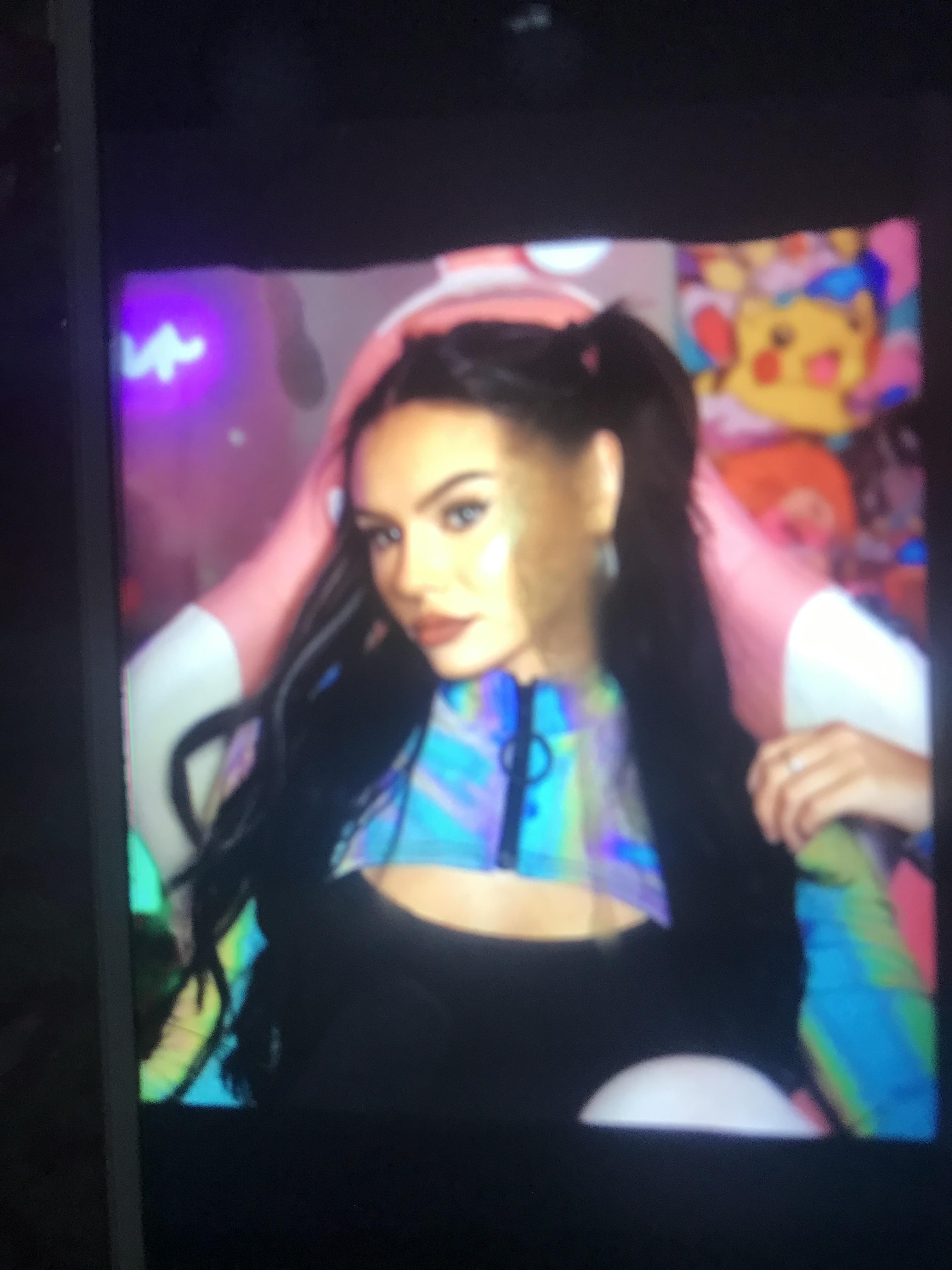 Bad quality but yeh | Scrolller