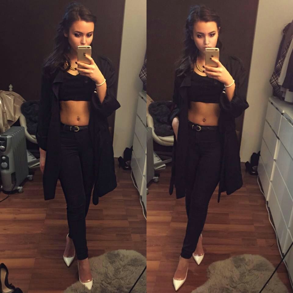 Bare midriff | Scrolller