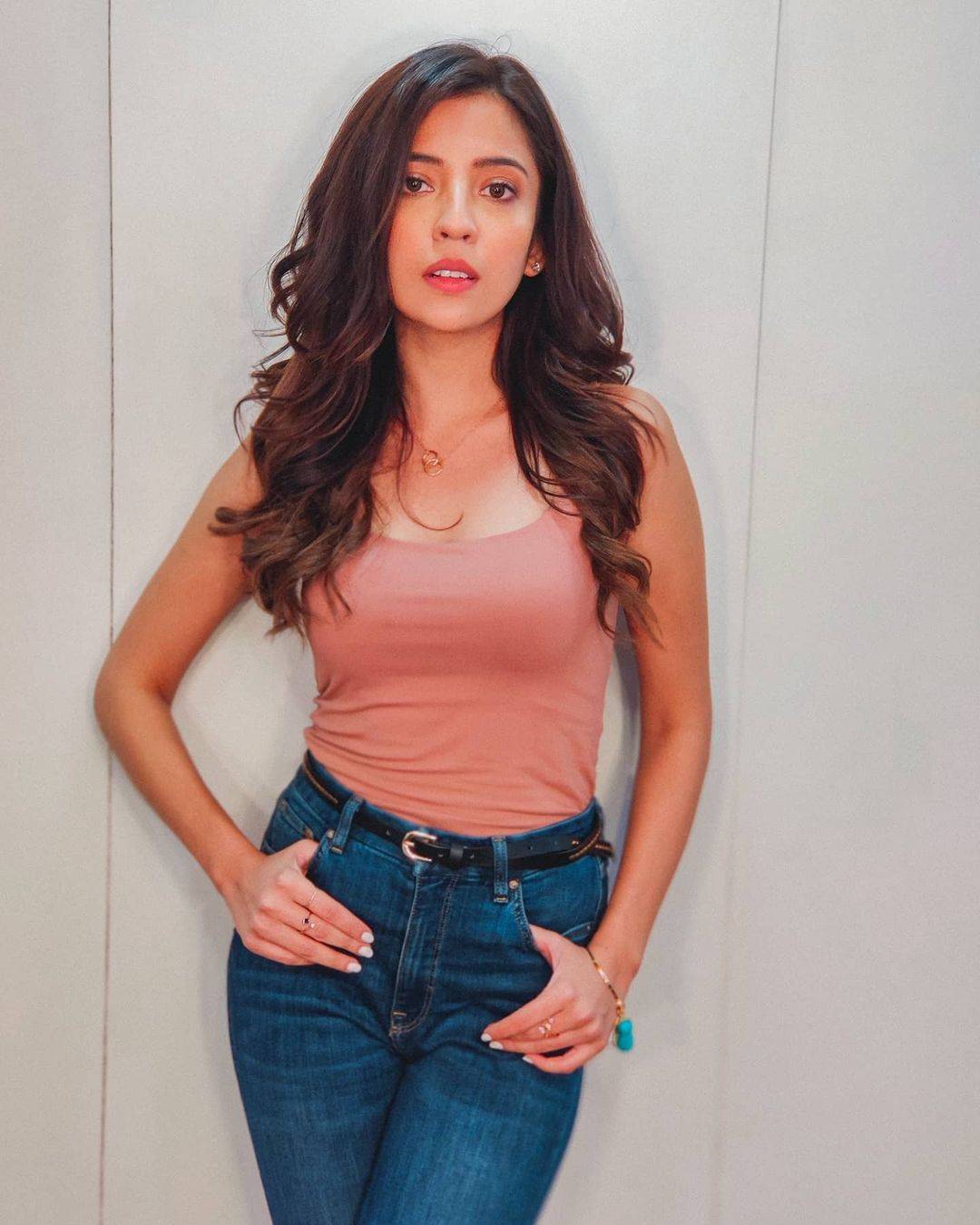 Barkha Singh has such a fuckable body | Scrolller